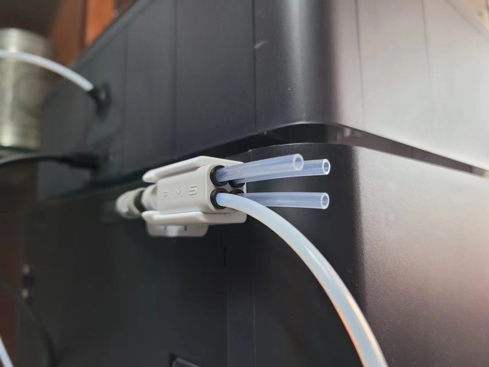 A1 mini stock bowden splitter mount for Bambu Lab X1 P1 printers by mkd ...