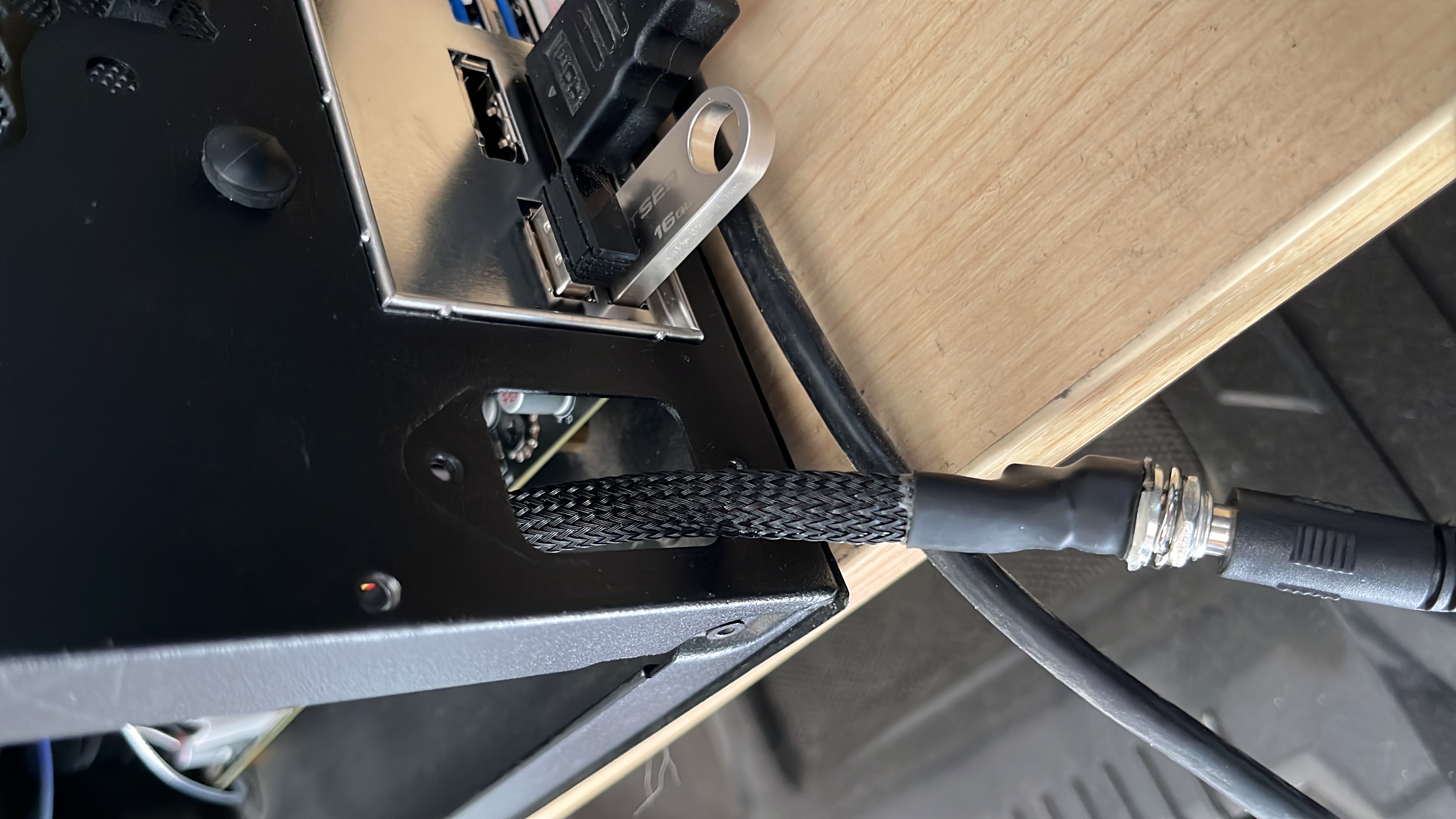 Node 304 pico psu plug frame holder by brinkhoopla | Download free STL ...