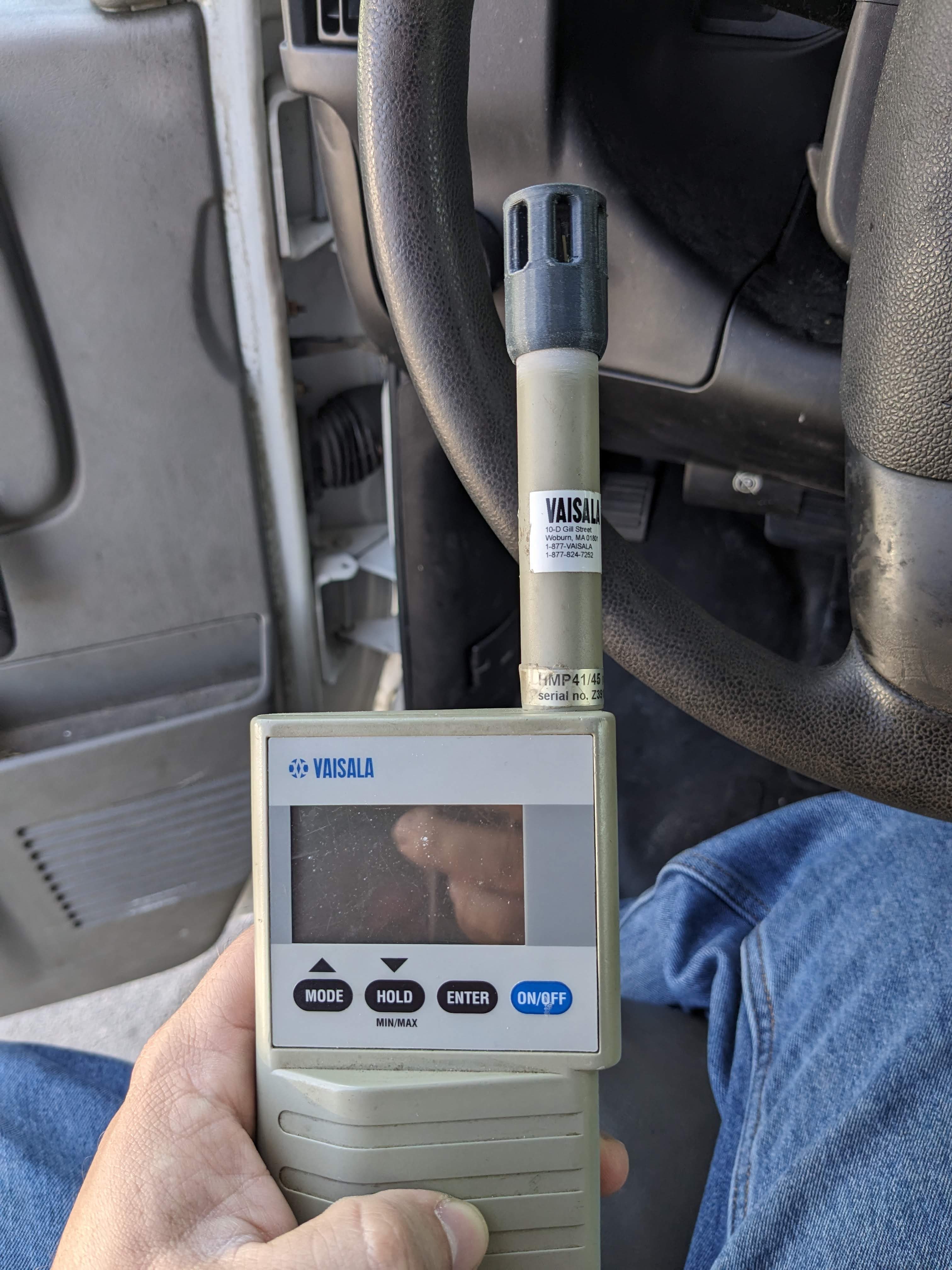 Vaisala HMP41/45 Sensor Cage by iplop | Download free STL model ...