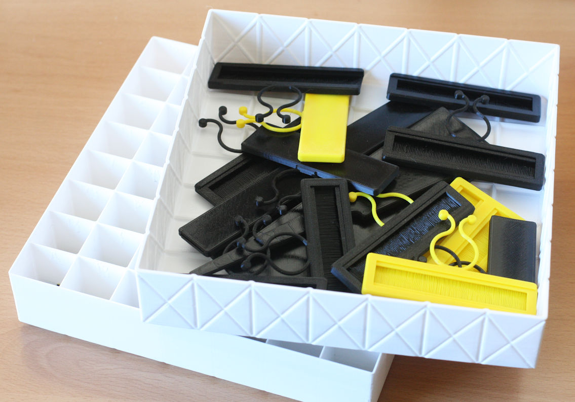 Modular Tagging System - For Plants, Boxes, Drawers, ... by mageb ...
