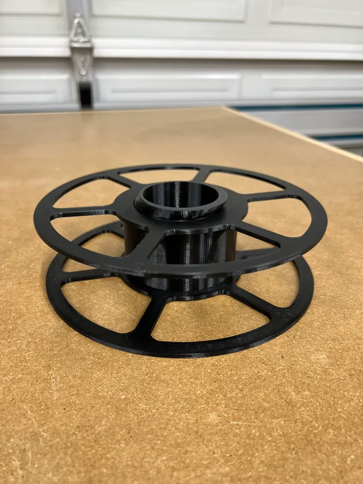 Spool Holder - Spooless Filament Holder by JohnDale | Download free STL ...