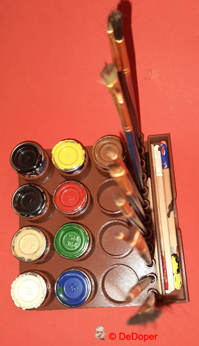 Revell miniature construction paint sorting tray by Dedoper | Download ...