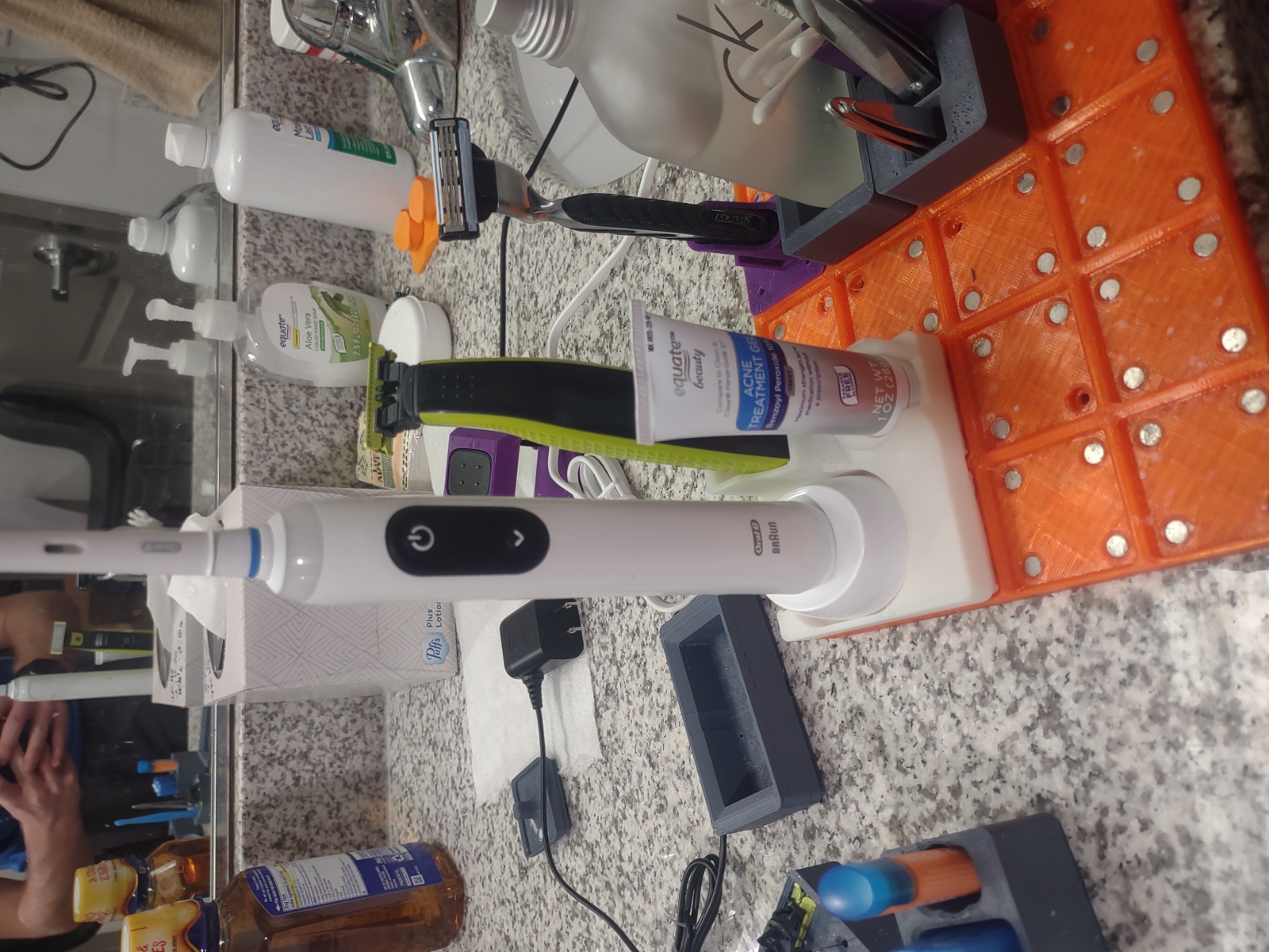Gridfinity toothbrush, bottle, and razer holder by Gunner A | Download ...