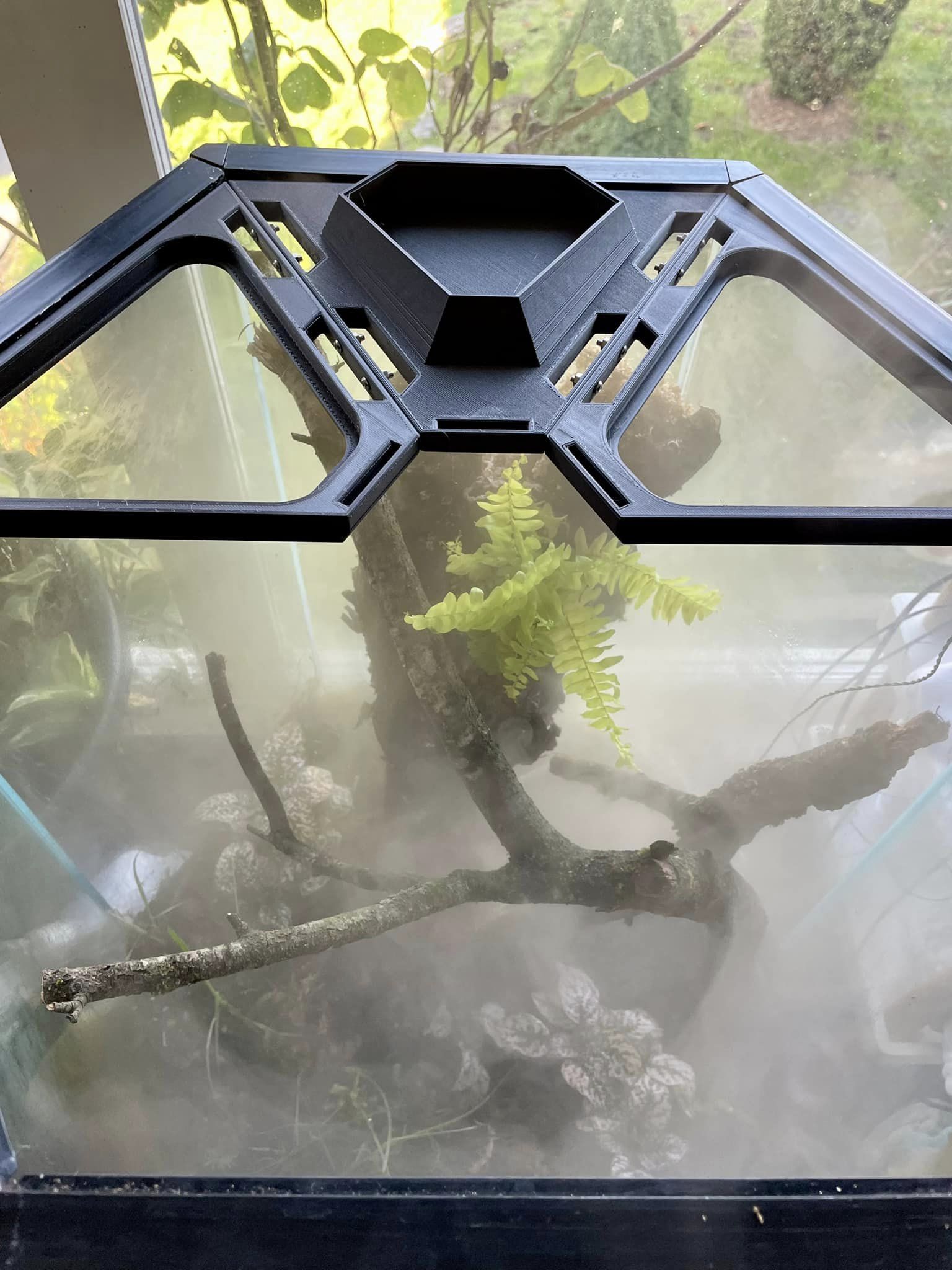 40 GAL Hexagon tank top by Carson Design & Prototyping | Download free STL model | Printables.com