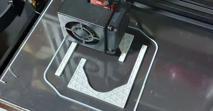 Holder by Math Tomio | Download free STL model | Printables.com