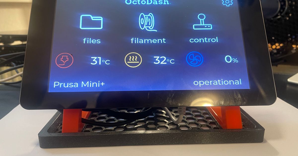 Stand for Raspberry Pi 7-Inch Touch Screen Display by cover1012 ...