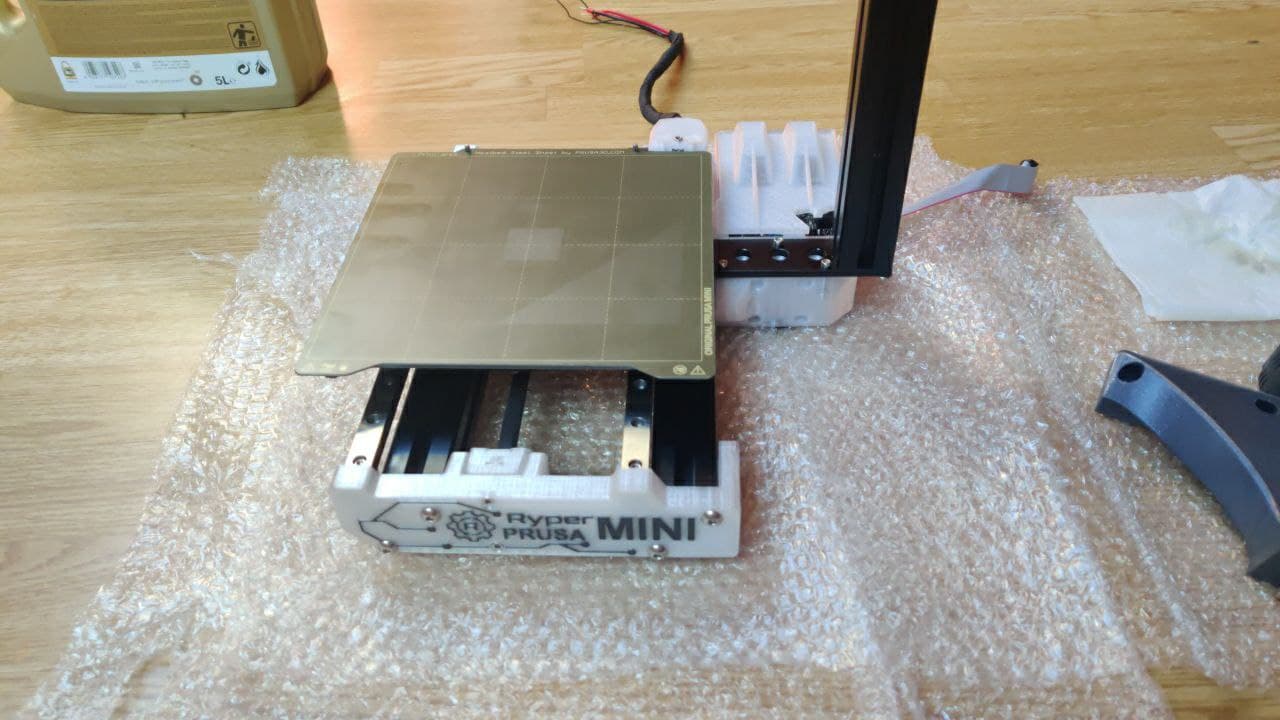 Prusa MINI upgrade hiwin Linear rails (Y mod) MGN12 by Ryper3D ...