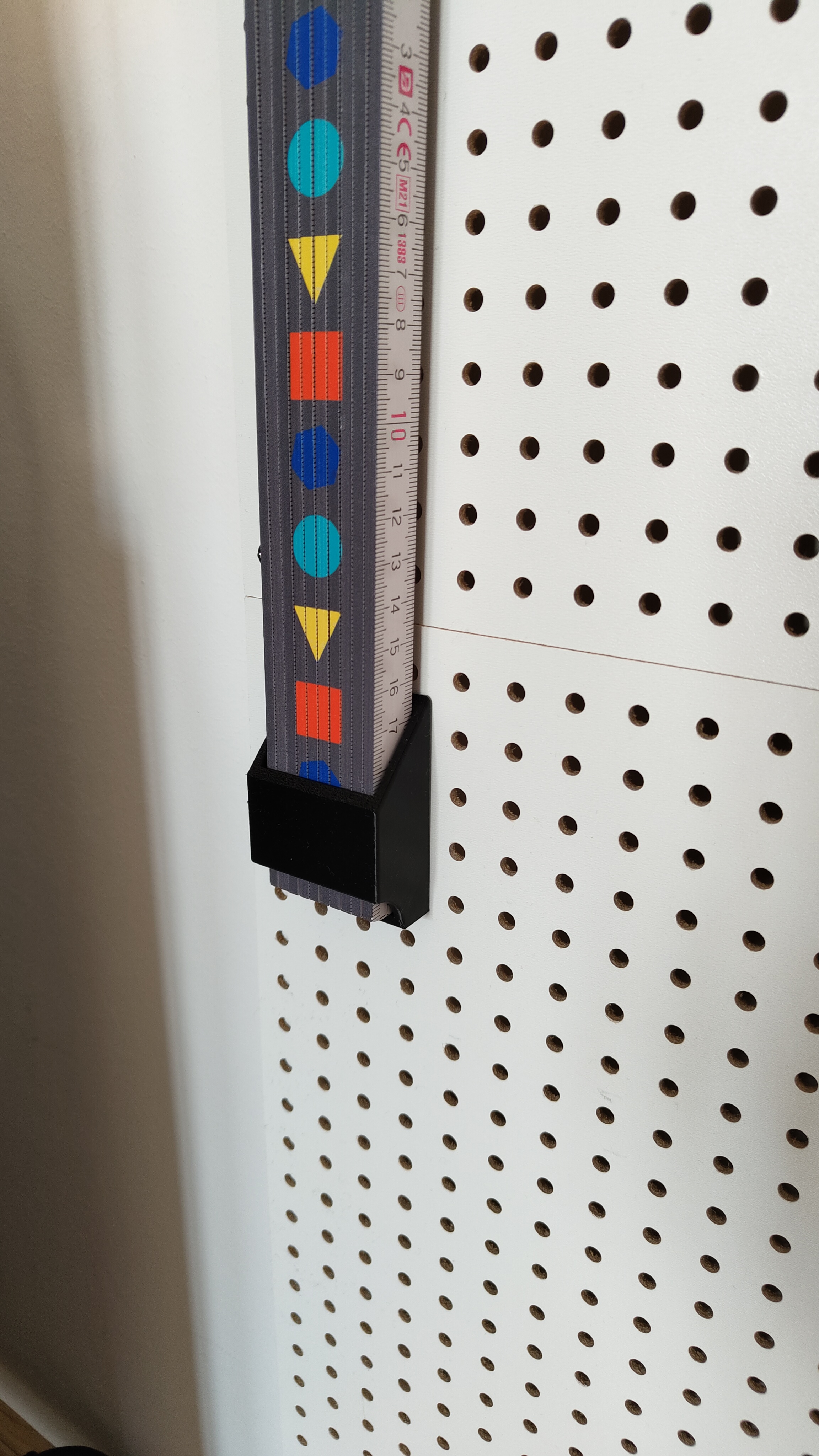 Folding Ruler Holder for Metric Pegboards by falk.ce | Download free ...