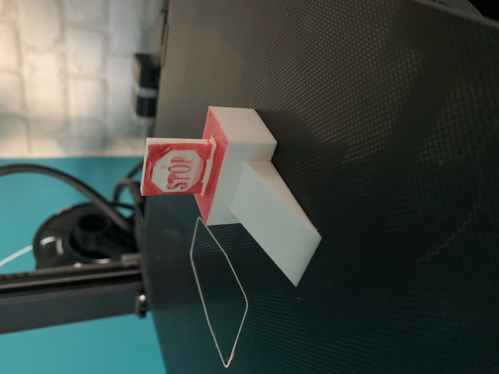 Stop sign door stopper von rogerc | Kostenloses STL-Modell ...