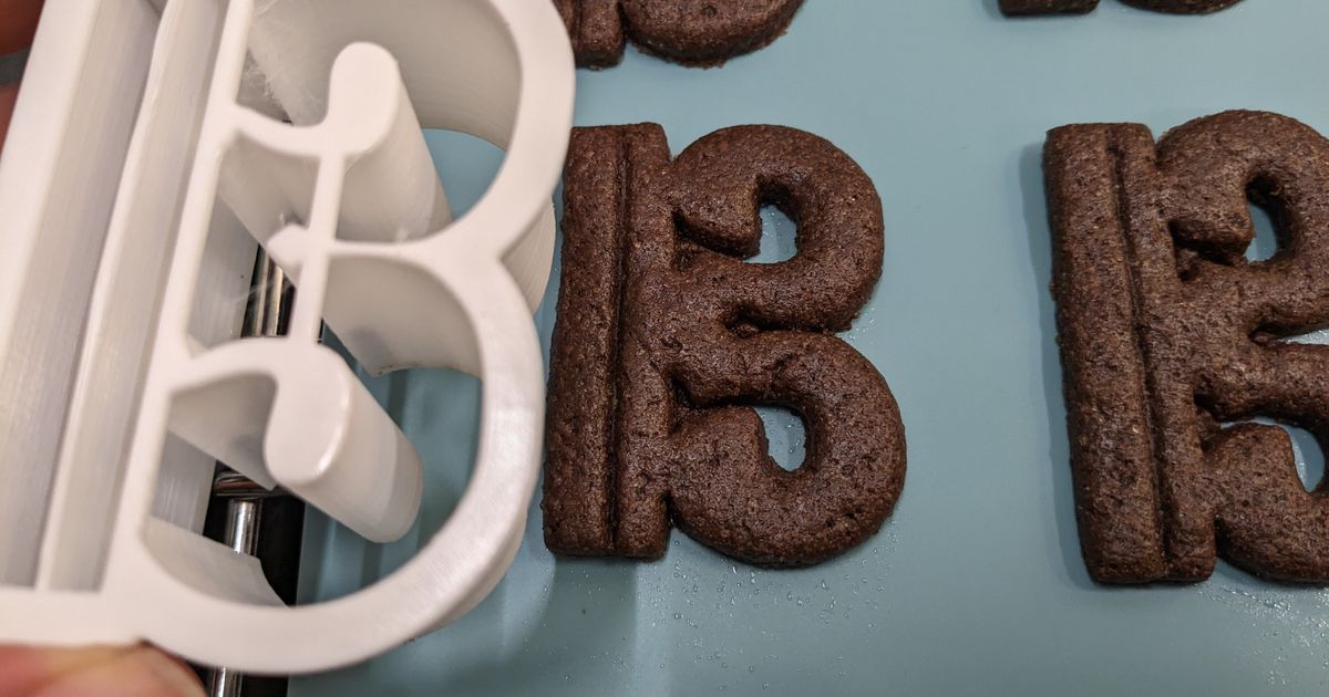 alto clef or tenor clef cookie cutter (c-clef) by PieterB | Download ...