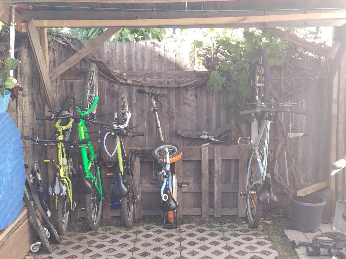 Fahrrad Wandmontage Klammer by Heavyweather | Download free STL model ...