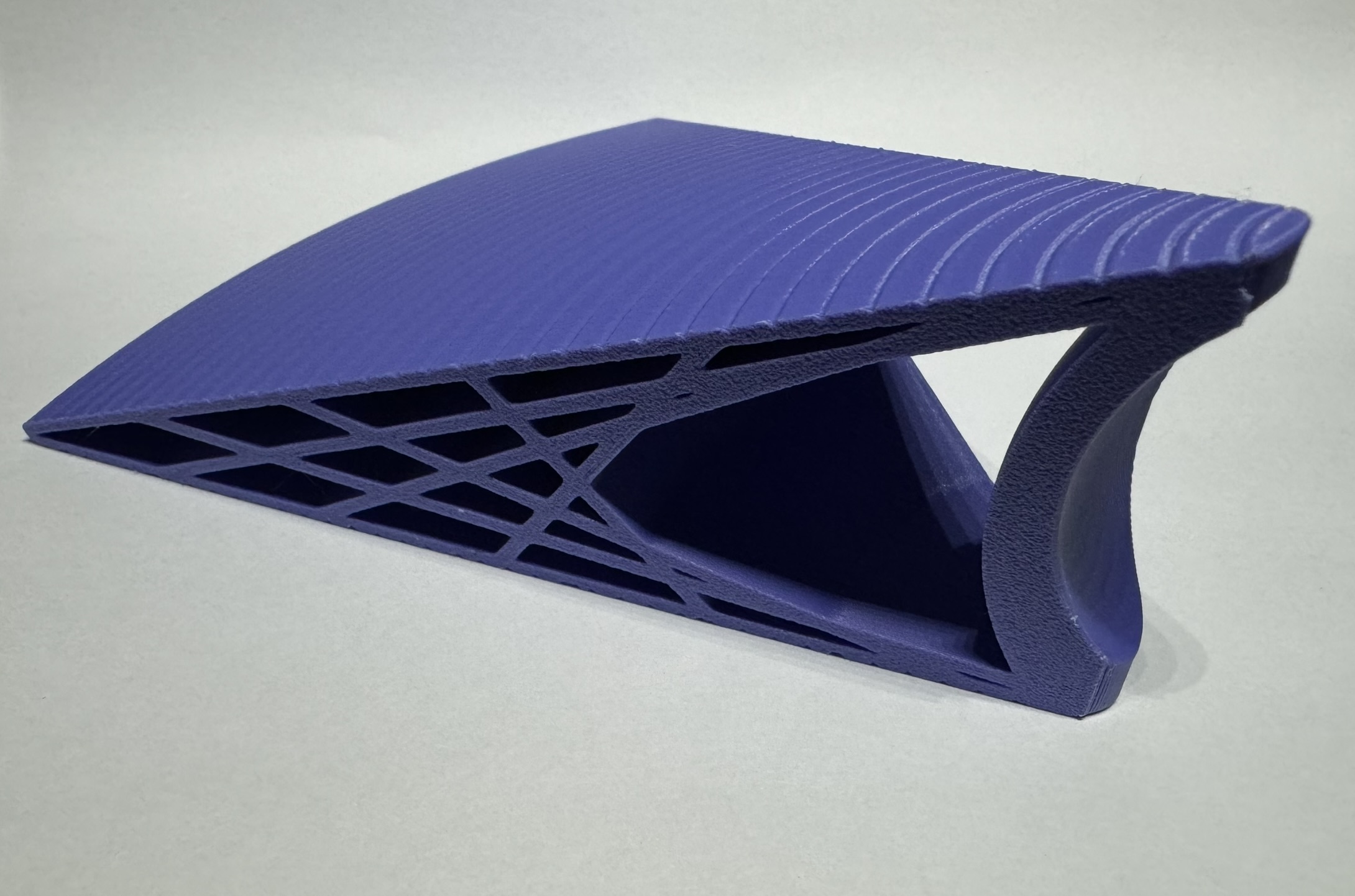 Line Art Door Stopper by UntroubledDamo | Download free STL model ...