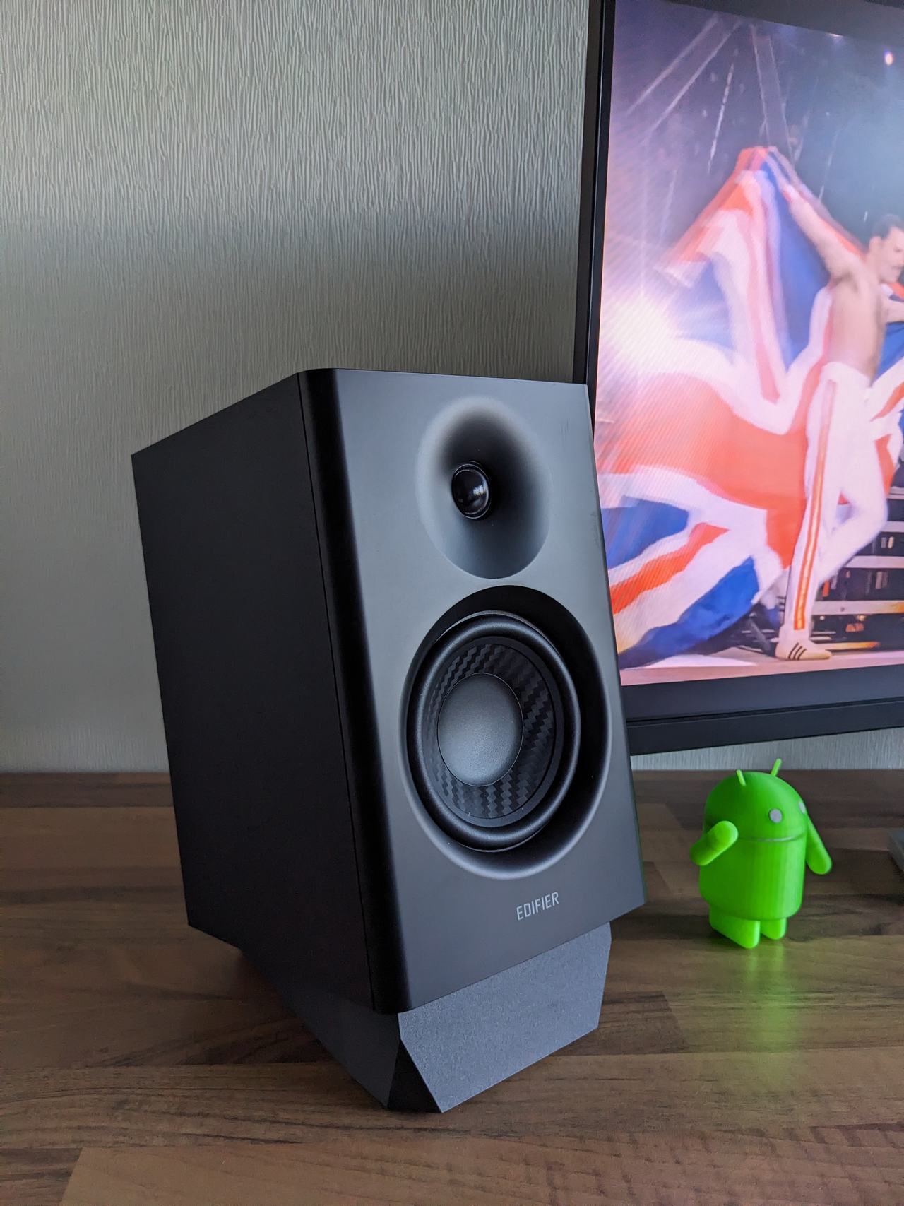 Modern Studio Monitor Stand by DCS21 | Download free STL model ...