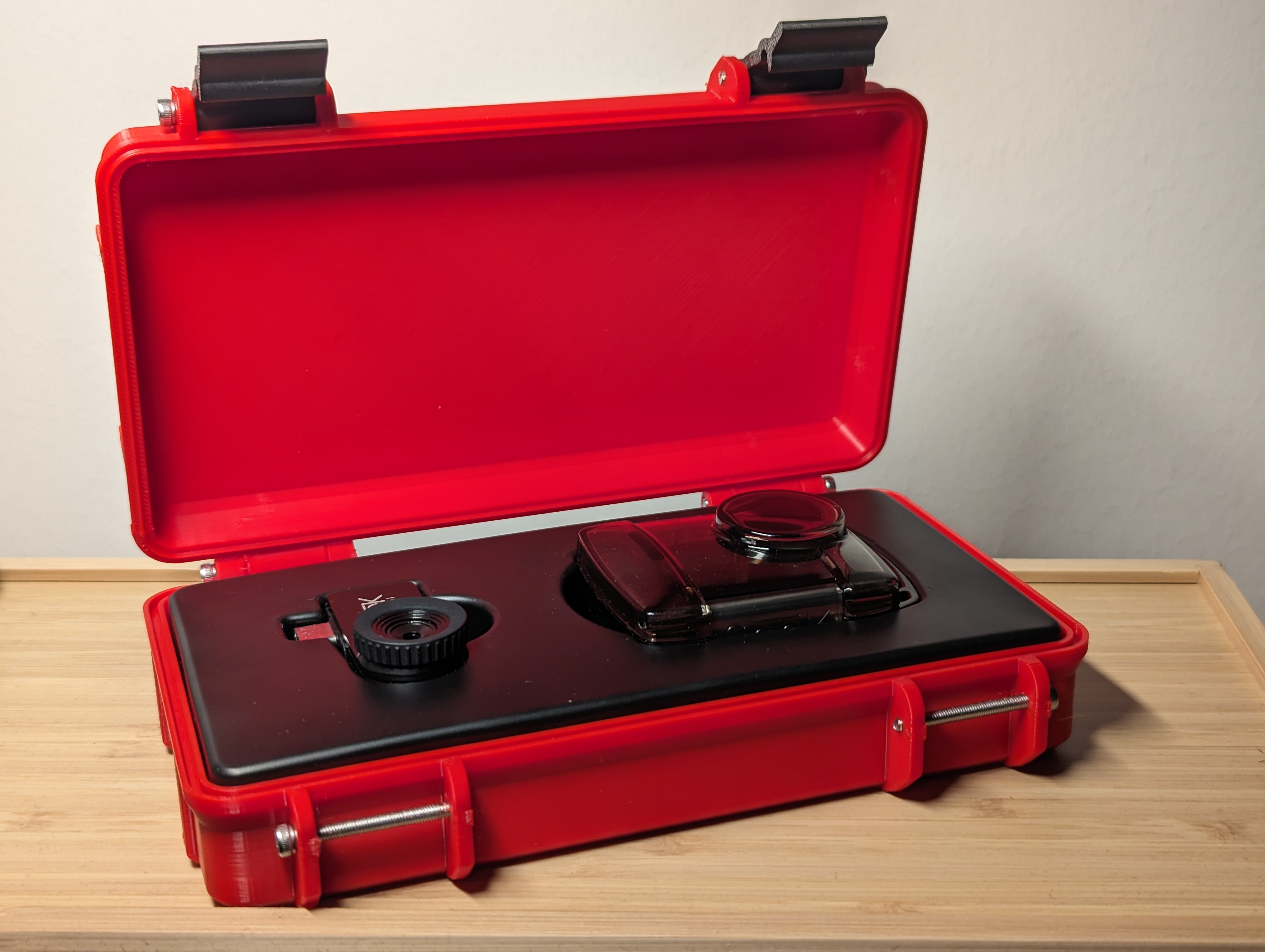 Seek Thermal Compact Rugged Box by dr13st | Download free STL model ...