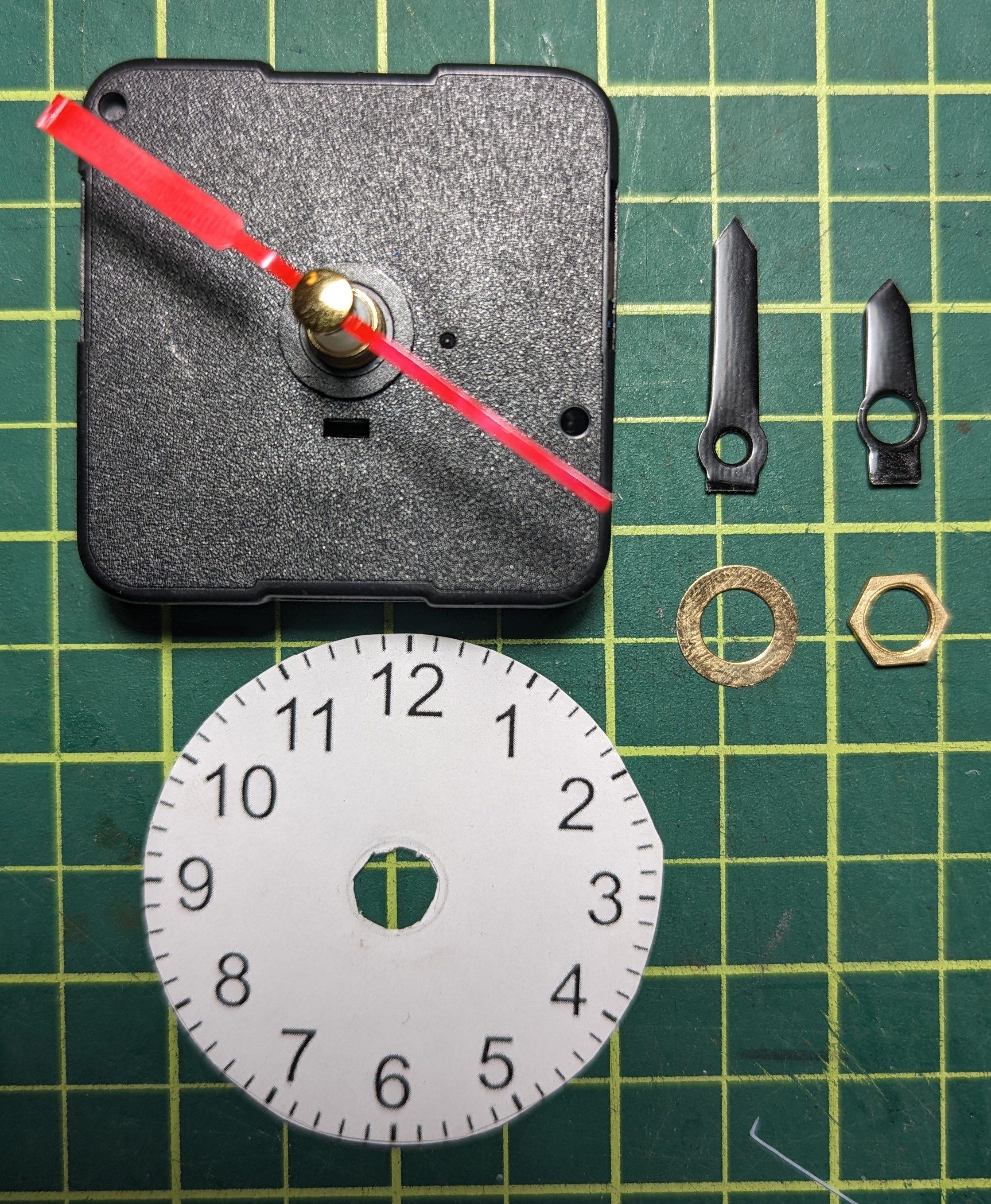 Mouse Jiggler & Clock by FrisbeeD | Download free STL model ...