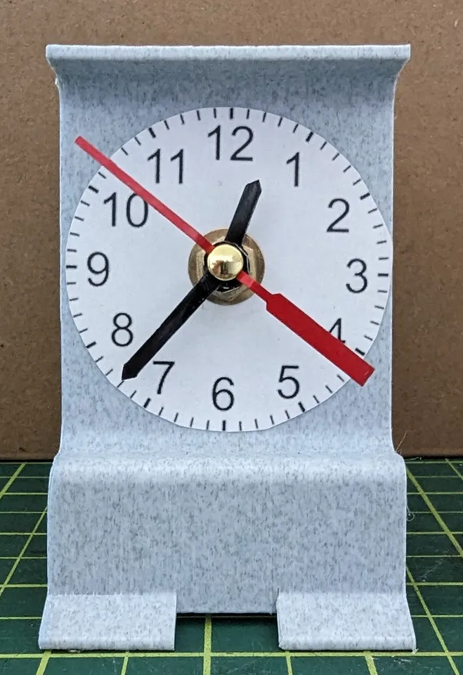 Mouse Jiggler & Clock by FrisbeeD | Download free STL model ...