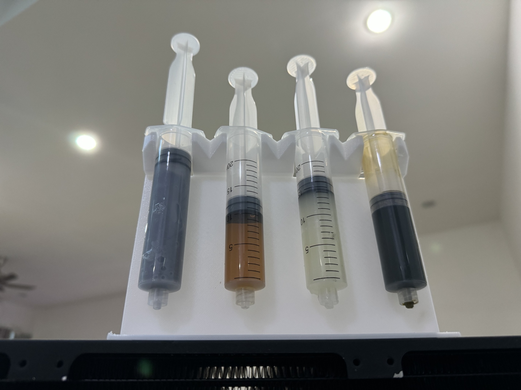 21mm 20ml syringe tube holder by poloon | Download free STL model ...