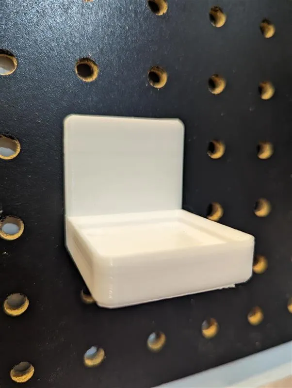 Gridfinity 1x1 Pegboard Hanger Baseplate by Off The B3d | Download free STL model | Printables.com