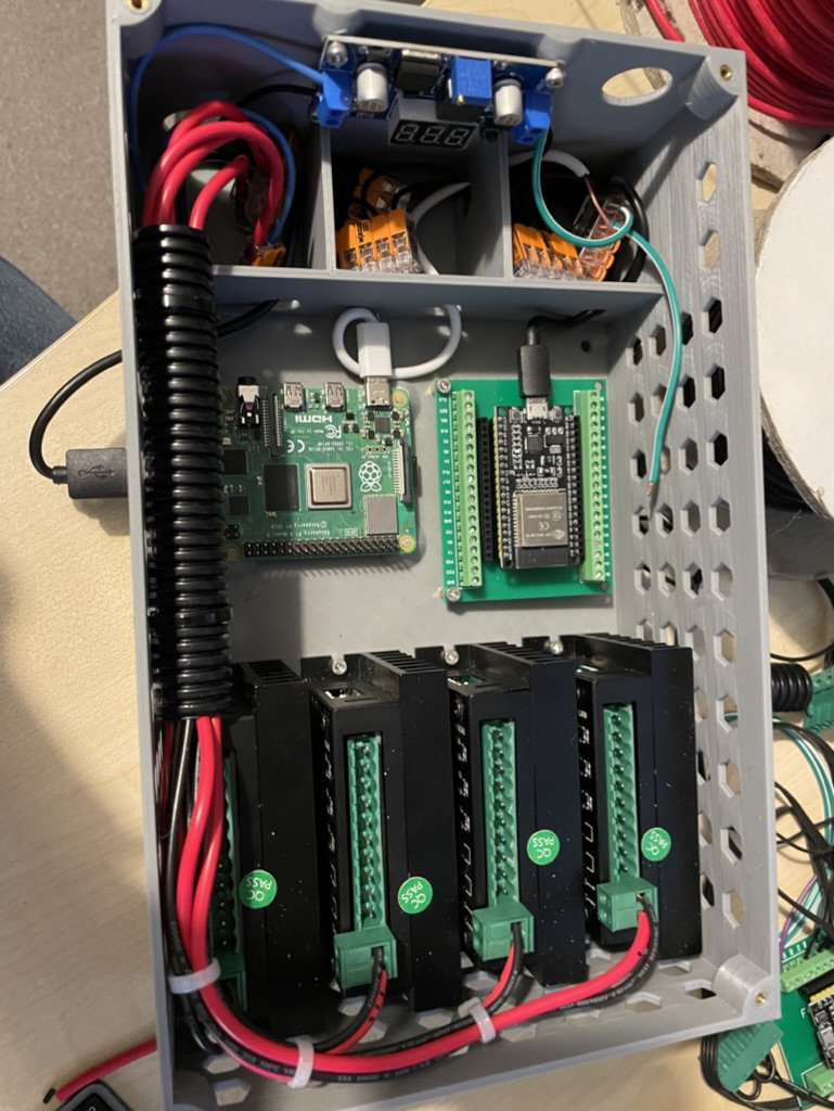 Esp32 Raspberry Pi Cnc Enclosure By Makermylo Download Free Stl Model