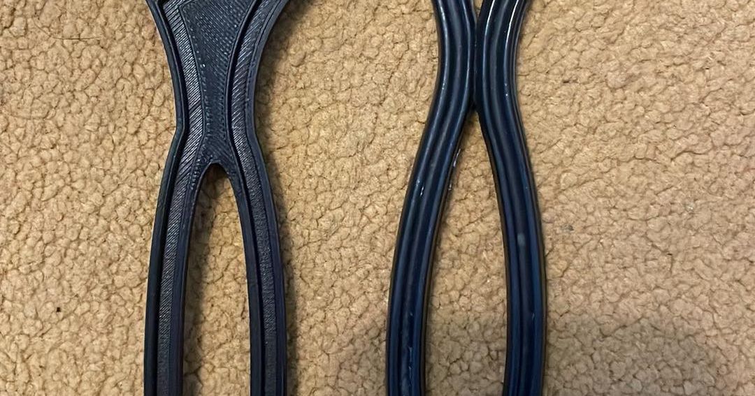 Simple Razor blade holder by apatryk | Download free STL model ...