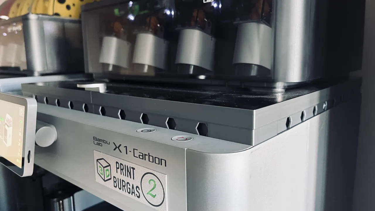 Bambu Lab X1, P1P, and P1S LED lighting with hidden Ventilation Top ...