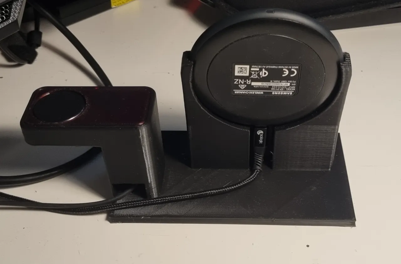Wireless charging stand for phone and watch by THop3D | Download free ...