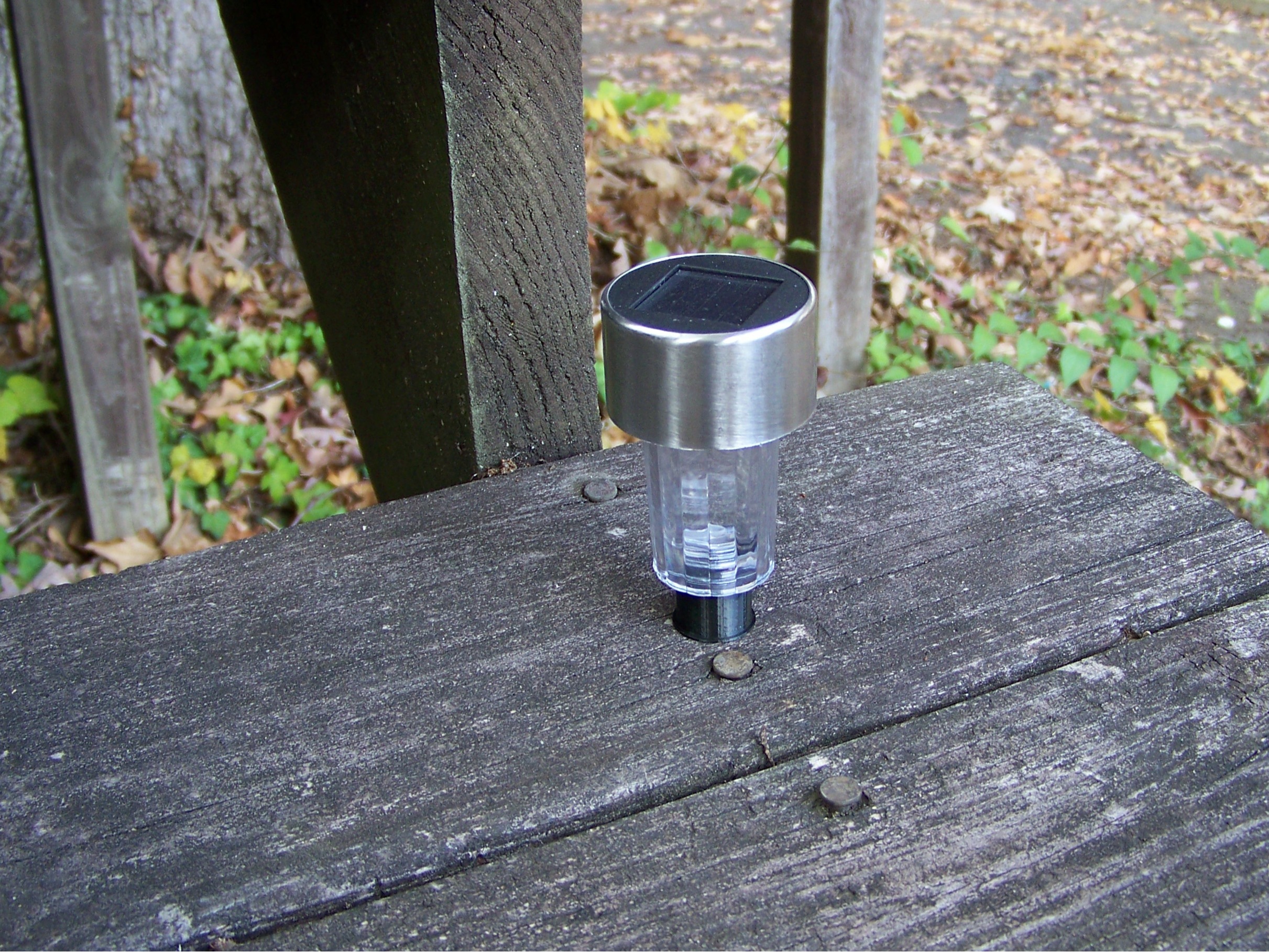 Solar Light Holder, Mountable by JEO | Download free STL model ...