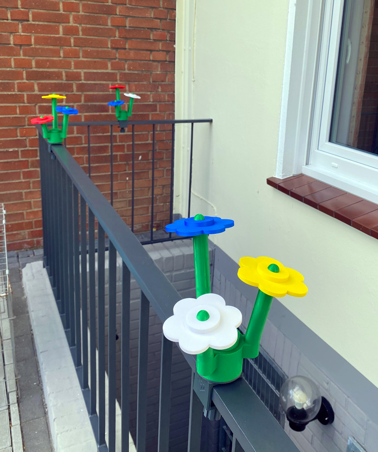 LEGO Flower Clamp Mount (Zwinge für Lego Blume) by MAKERTEAM ...