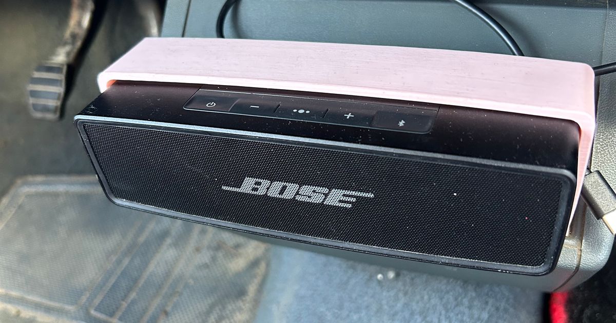 AUTORADIO SUPERCINQ BOSE MINI SOUNDLINK by Denis Raw | Download free ...