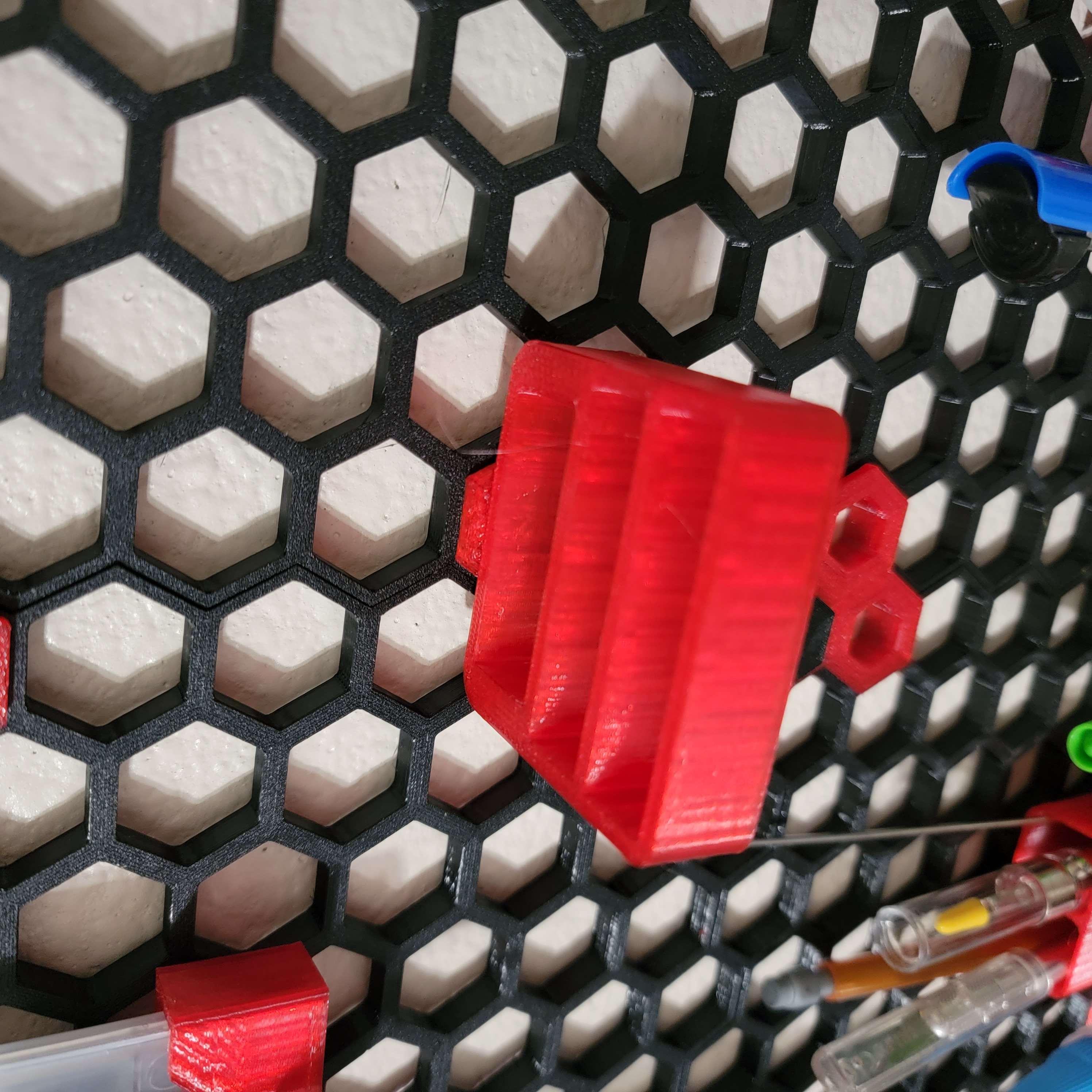 Flush Cutter and End Nipper Holder for Honeycomb Storage Wall by Knyte ...