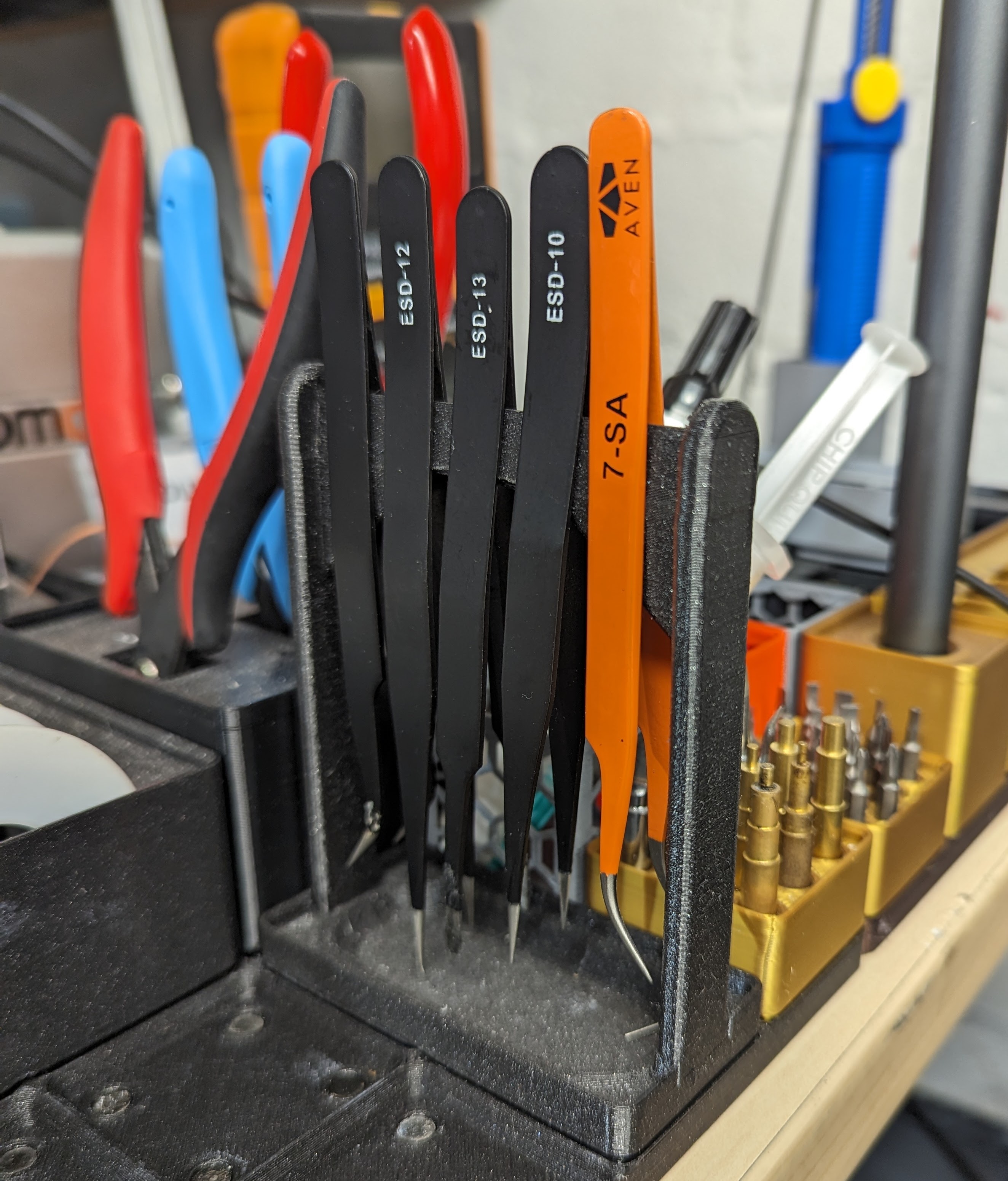 Gridfinity Twizzles Rack Single Piece by benkrejci | Download free STL ...