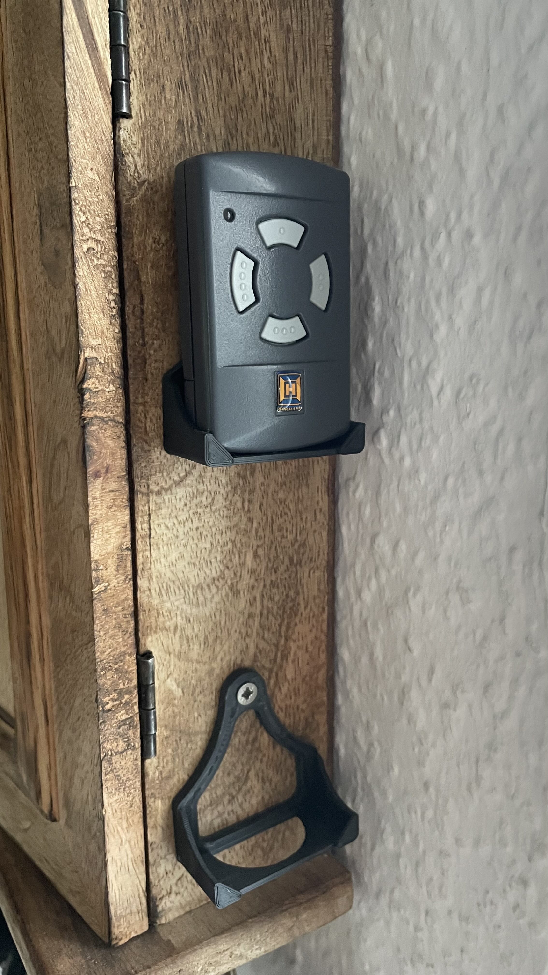 Minimal Hörmann HSM4 wall mount for remotes by Exabyde | Download free ...