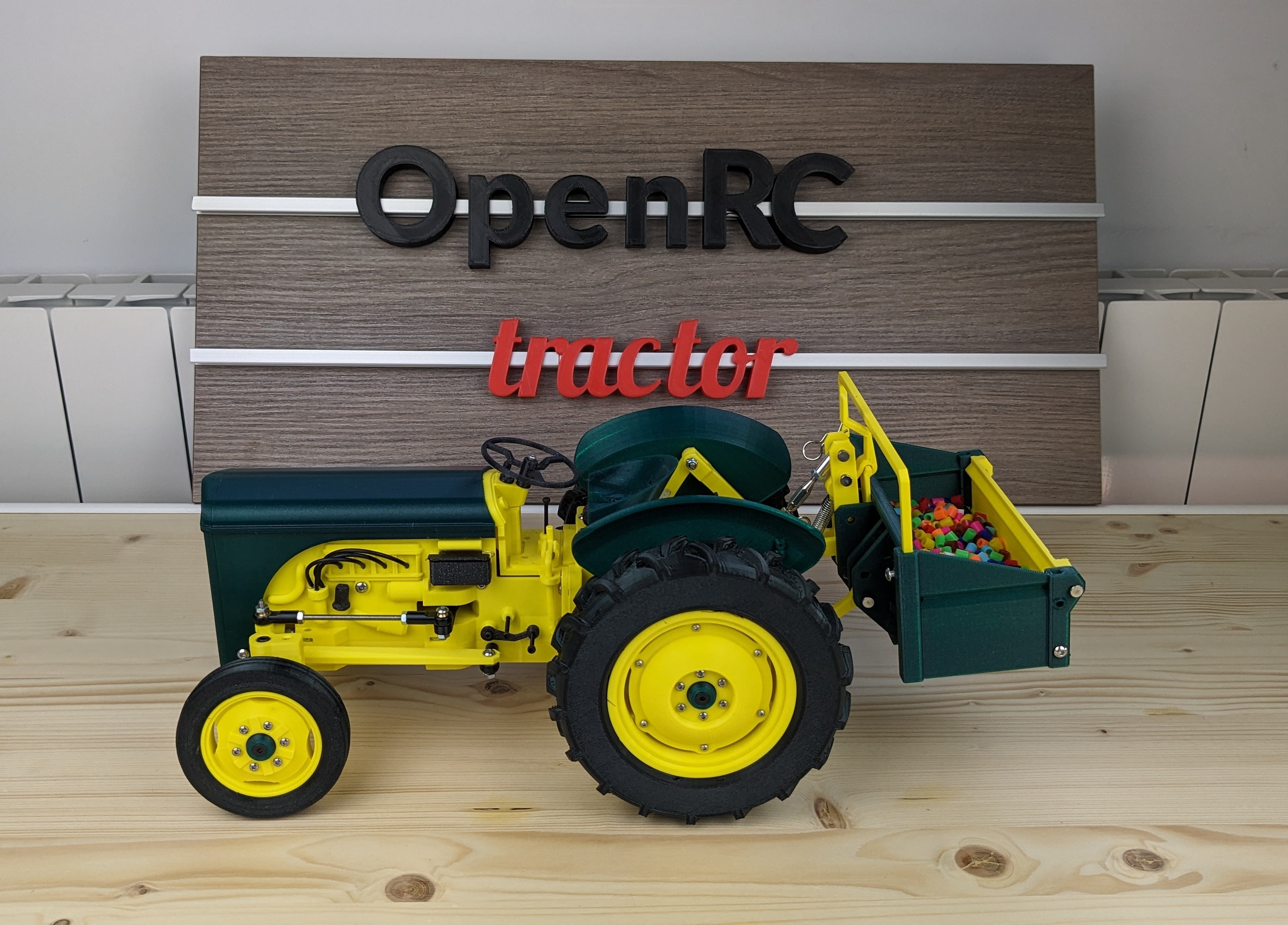 OpenRC Tractor tipping box by makitprojects | Download free STL model ...