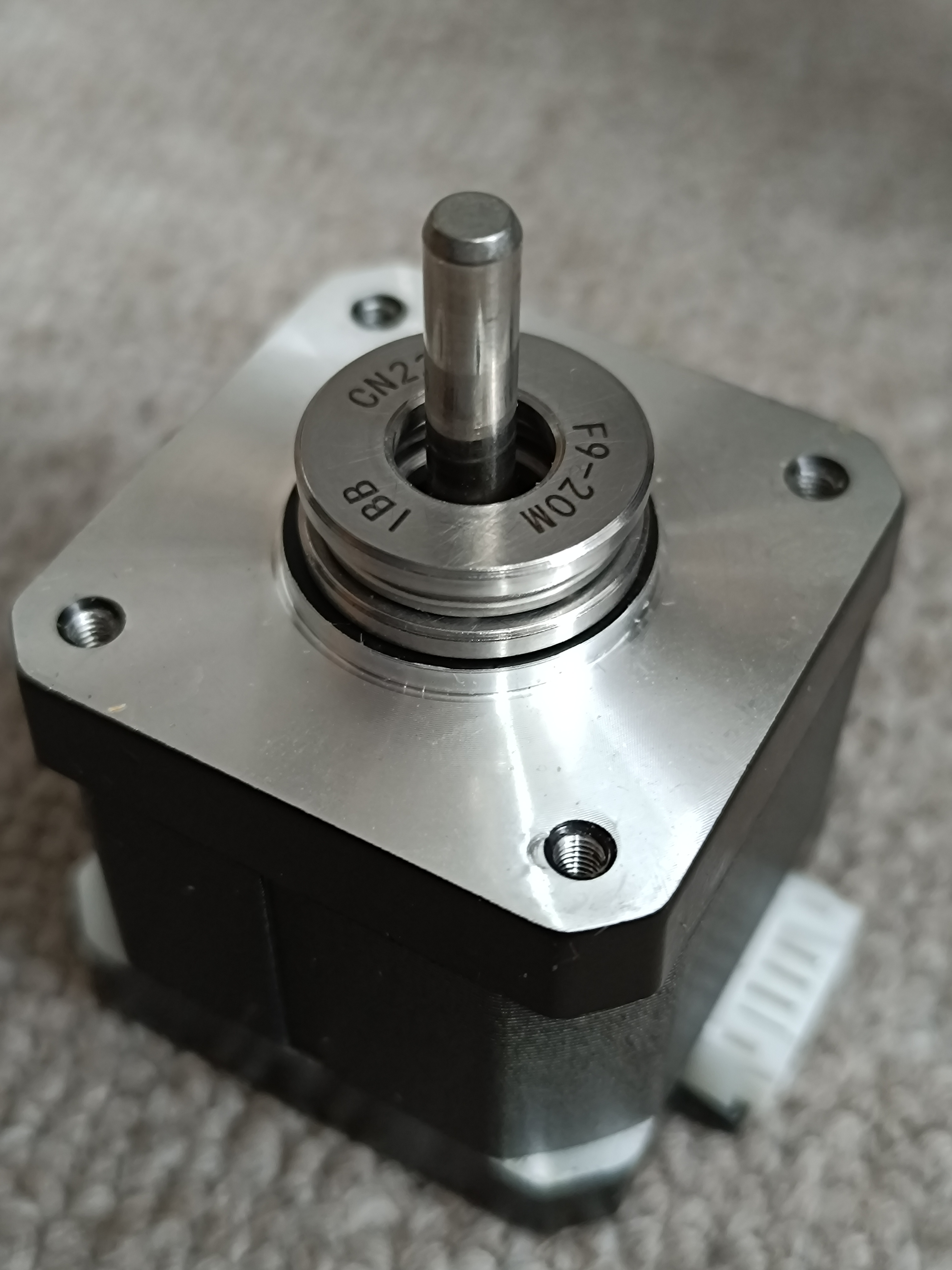 Universal Z-Motor Mount with F9-20M Loadreducing on Steppermotor Shaft ...