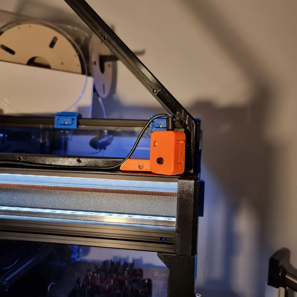 ESP32_Cam mount for Prusa enXLosure by Voxel3D_Nederland | Download ...
