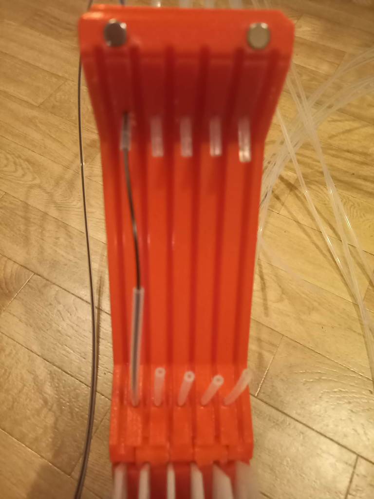 MMU2s Filament Buffer and spool holder remix by wfvn | Download free ...