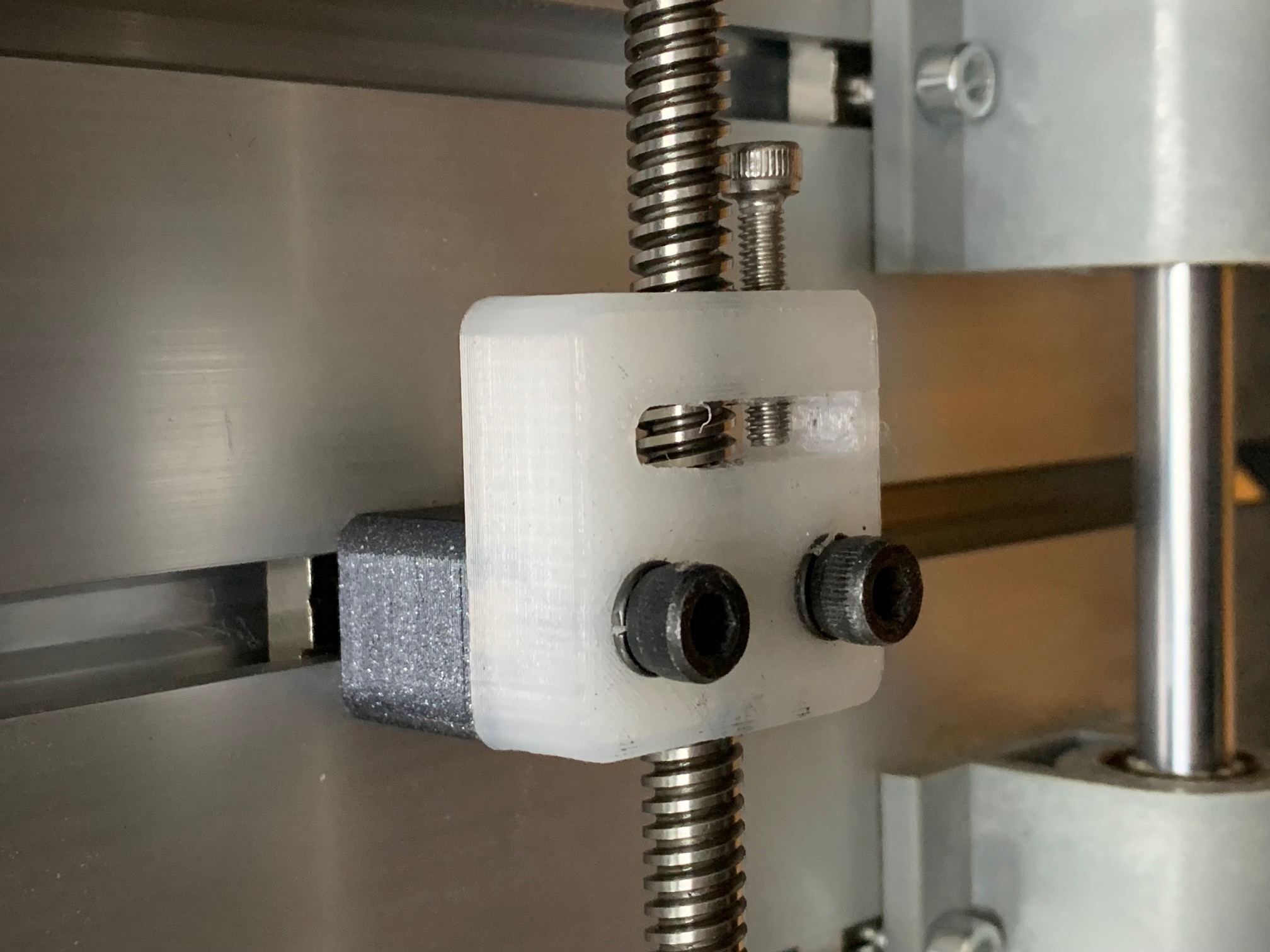 TR8x4 Anti backlash nut CNC3018 BED by 3dtiskvelmez | Download free STL ...
