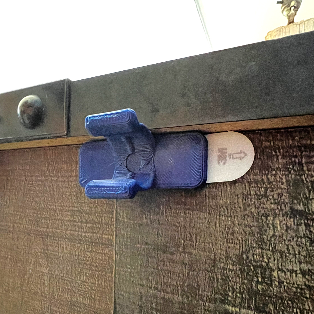CPAP Hose Bracket for Command Strip by Pip Arnes | Download free STL ...
