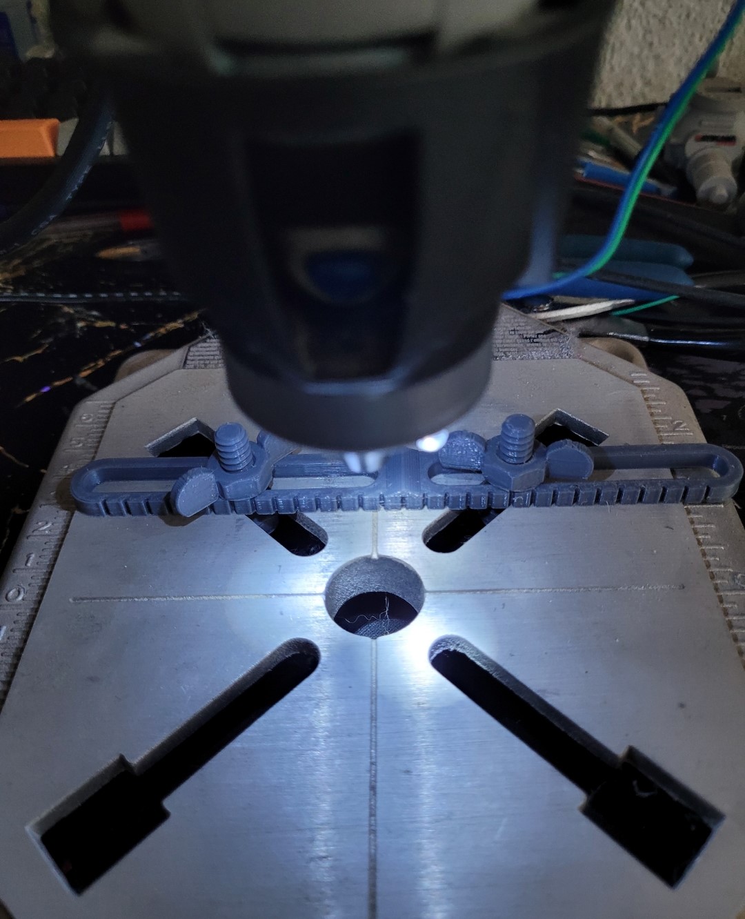 Light for Dremel by El Ingenebrio | Download free STL model ...
