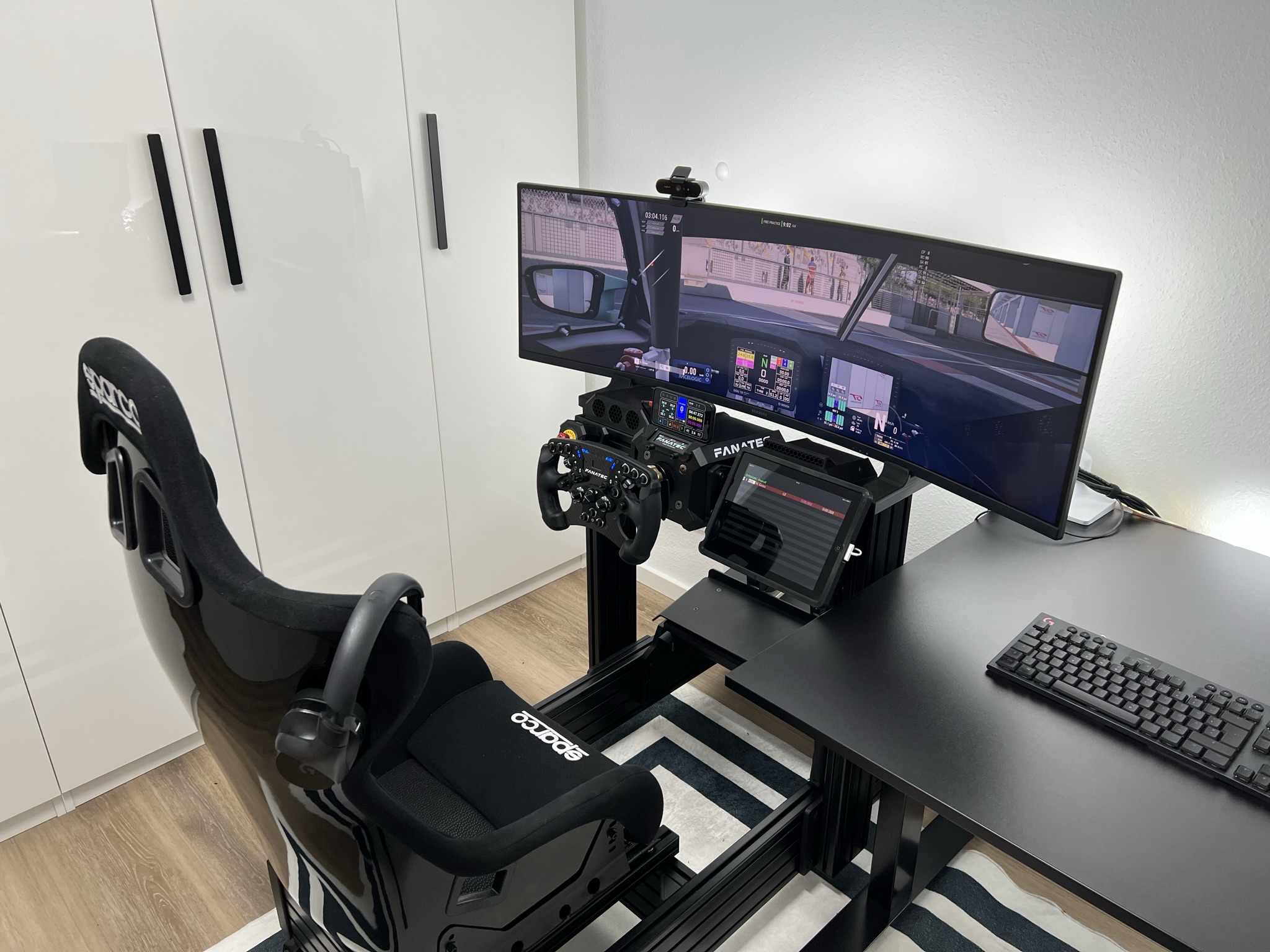 Catch for Samsung C49 on SimLab P1-X Extrusion Sim Rig by hgross ...