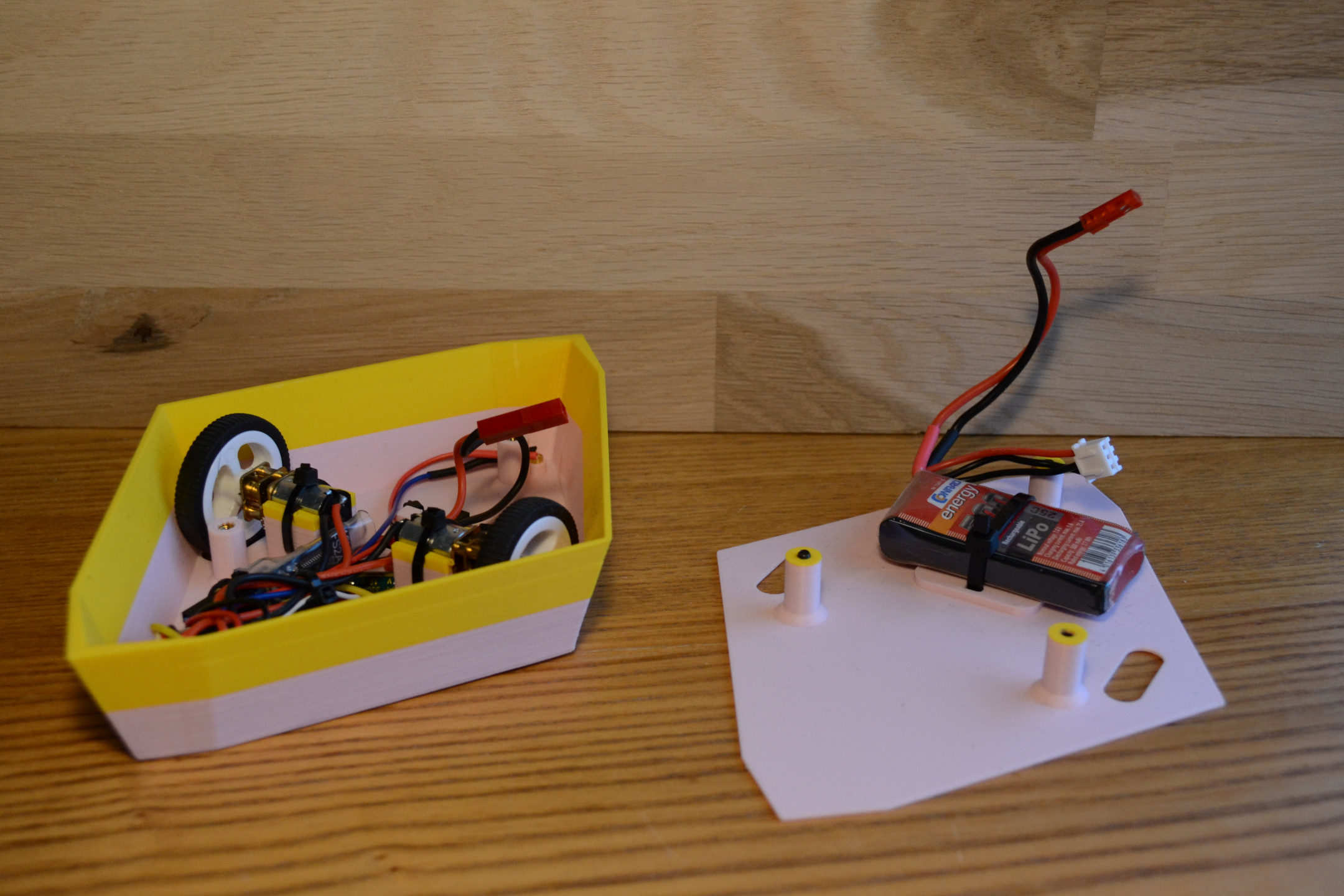 Spekkie - antweight pusher bot by KlaasYK | Download free STL model ...