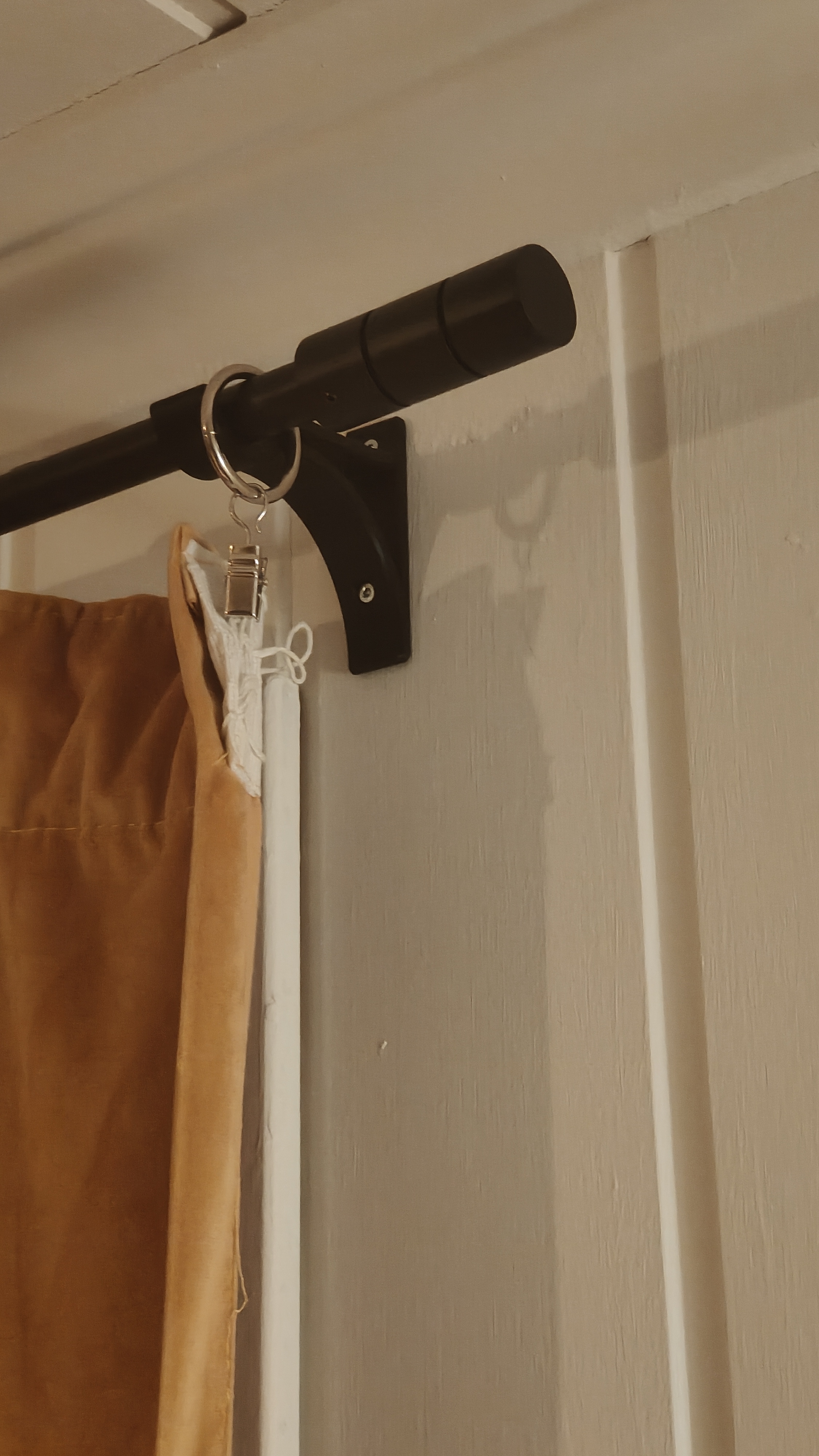 Curtain Rod Bracket by Eirik Jeppesen | Download free STL model ...