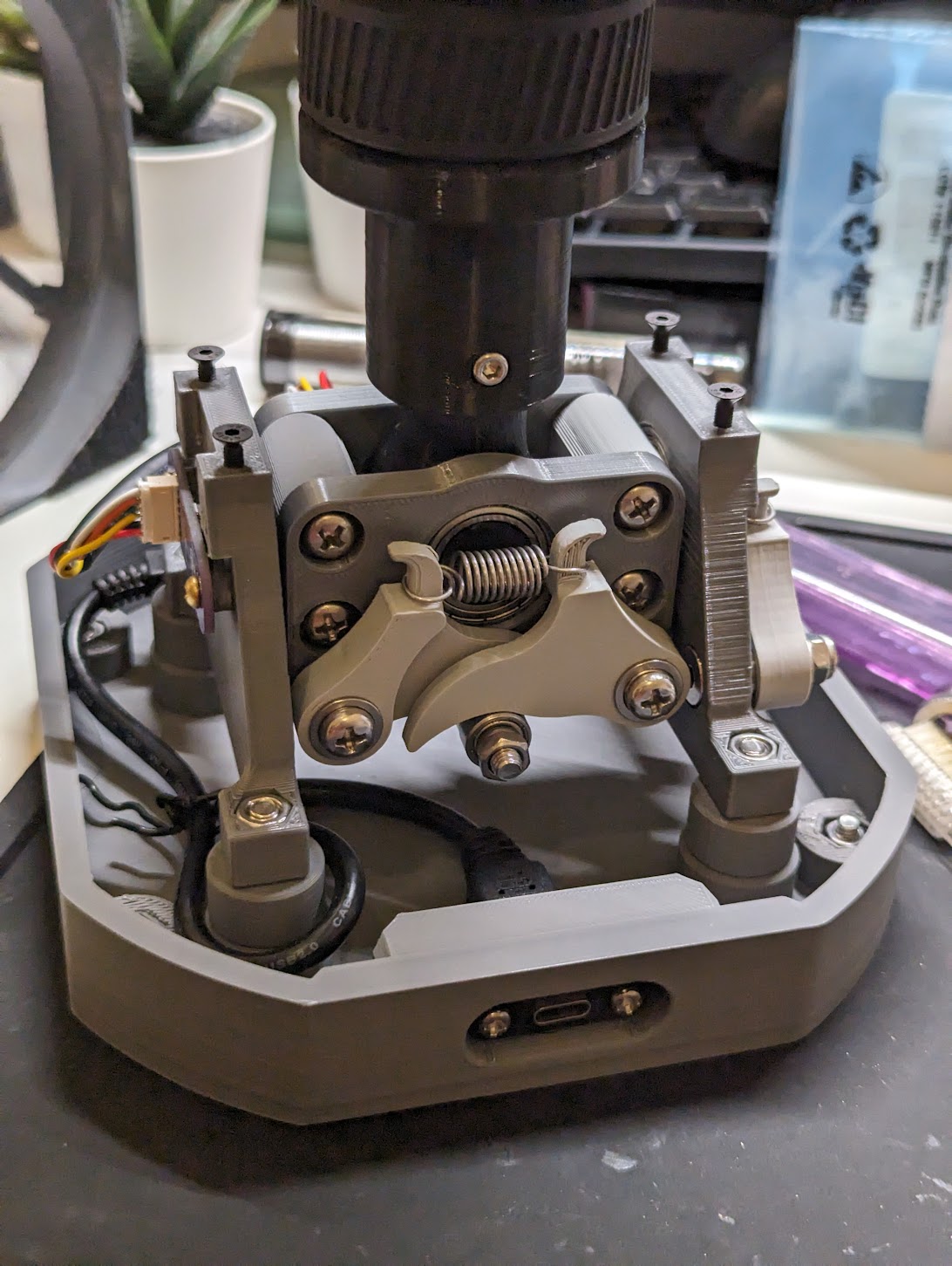 Olukelo's gimbal modified by LeCucho | Download free STL model ...