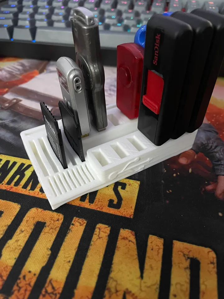 12 Slot USB Holder by Willy G | Download free STL model | Printables.com