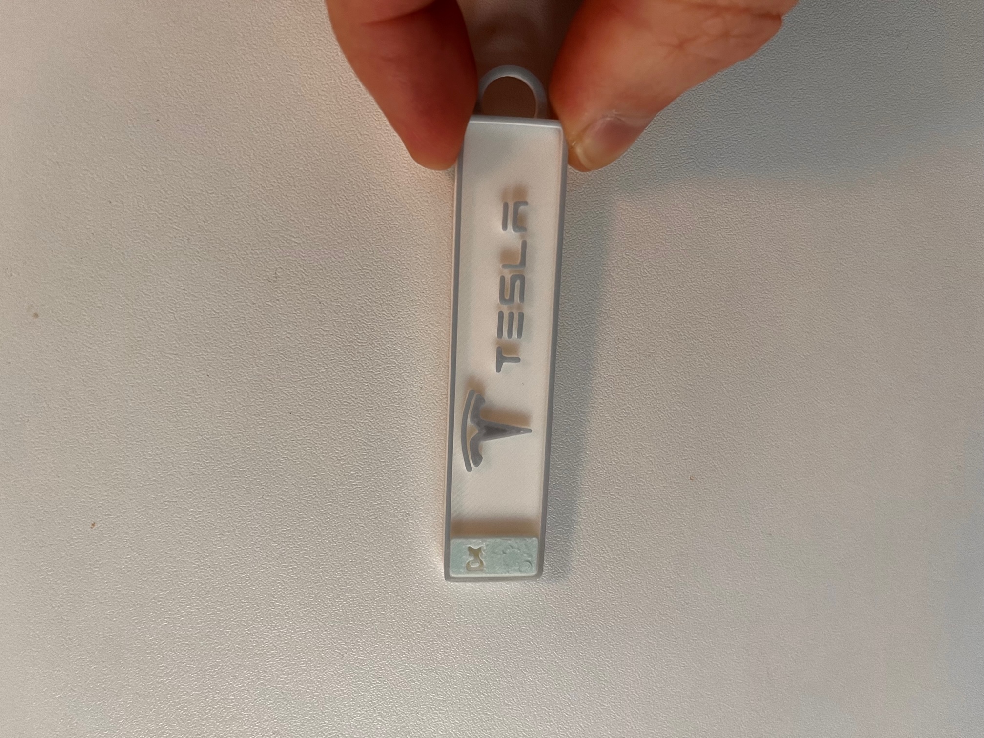 Tesla numberplate keychain by Dinozzo | Download free STL model ...