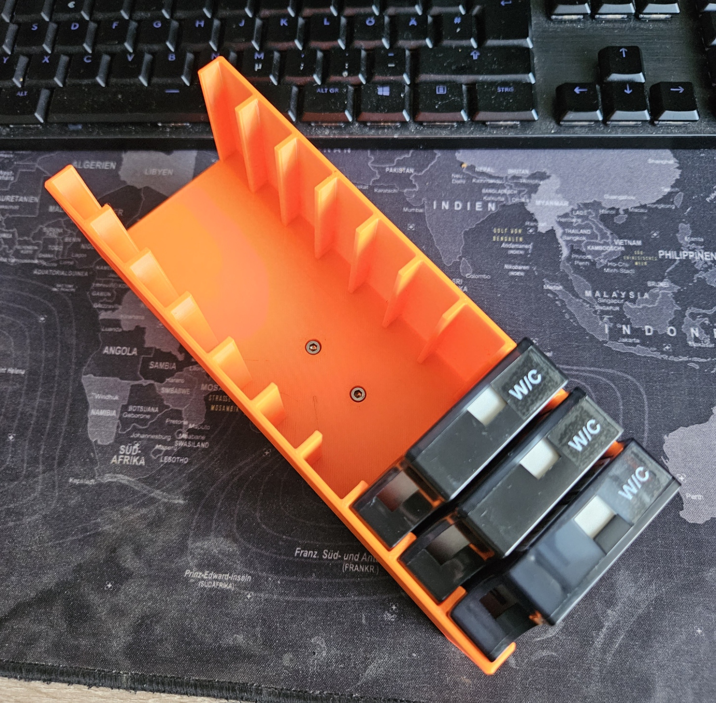 Dymo D1 Label Shelf | HSW by Oachkatzl | Download free STL model ...