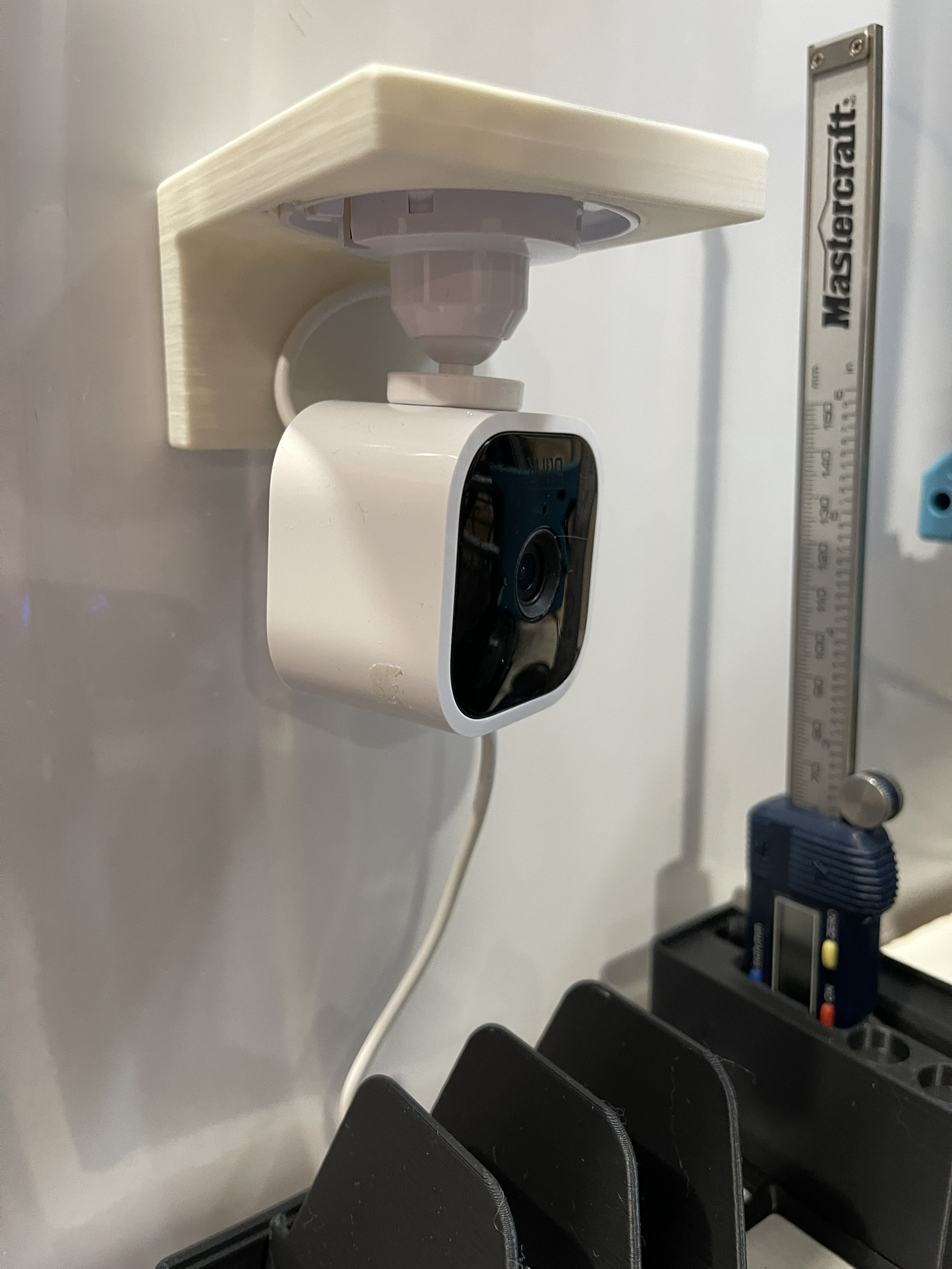 Blink Mini Magnetic mount by gerwen | Download free STL model ...
