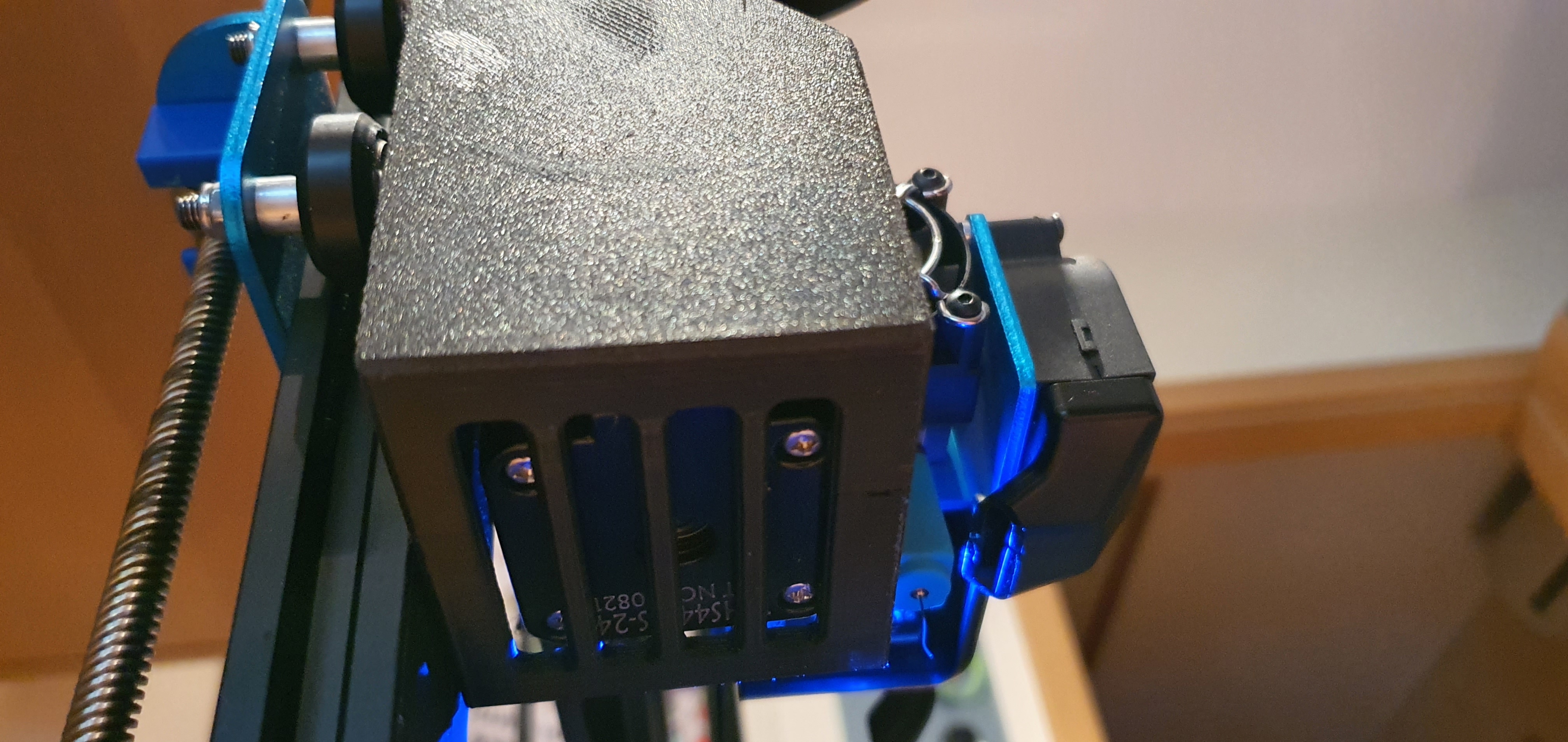 Cover ARTILLERY SIDEWINDER X1 x-axis with ribbon cable protection ...