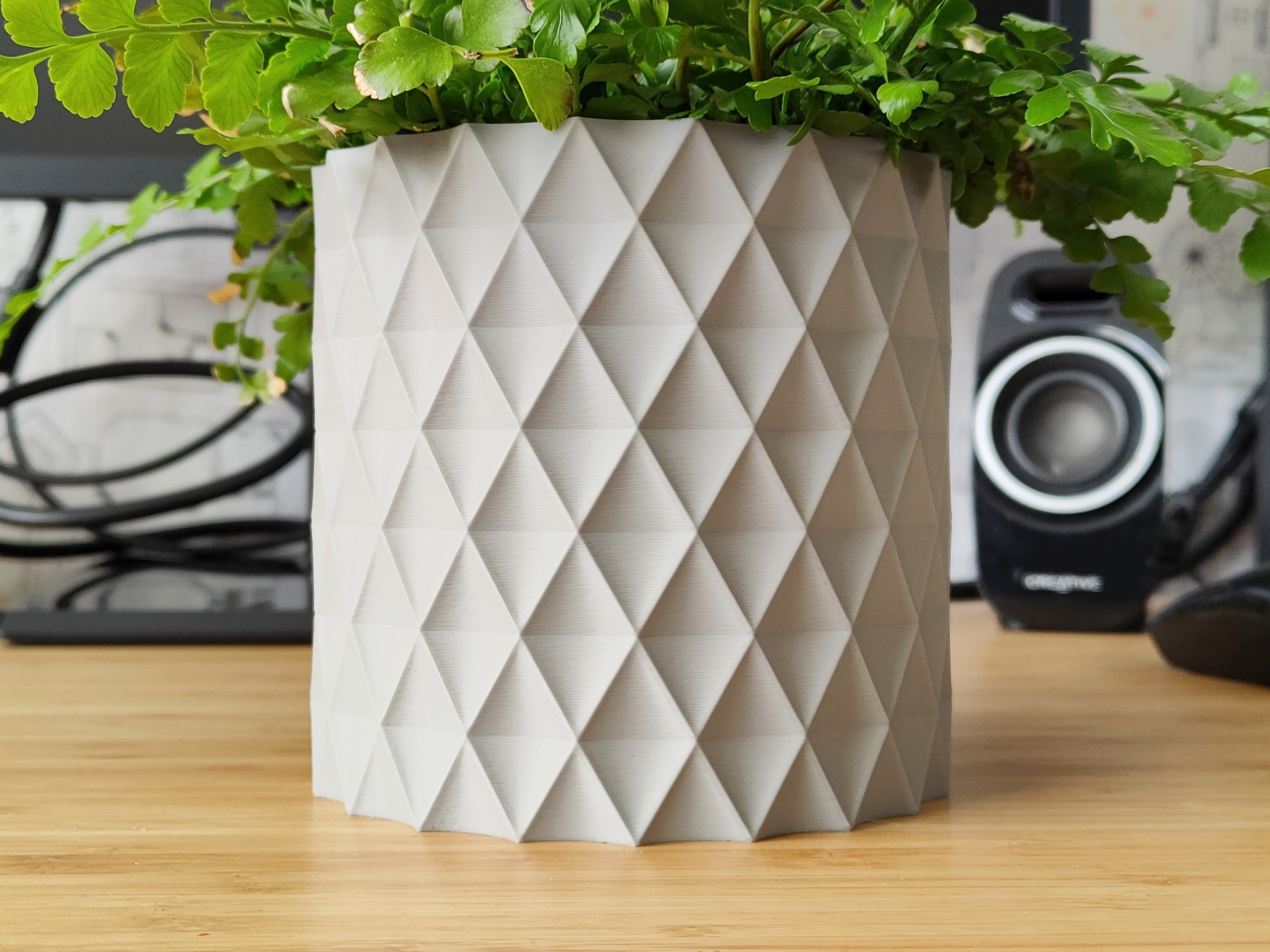 Inverted quilted Pot and Planter for House Plants - Vase mode by SASSy ...