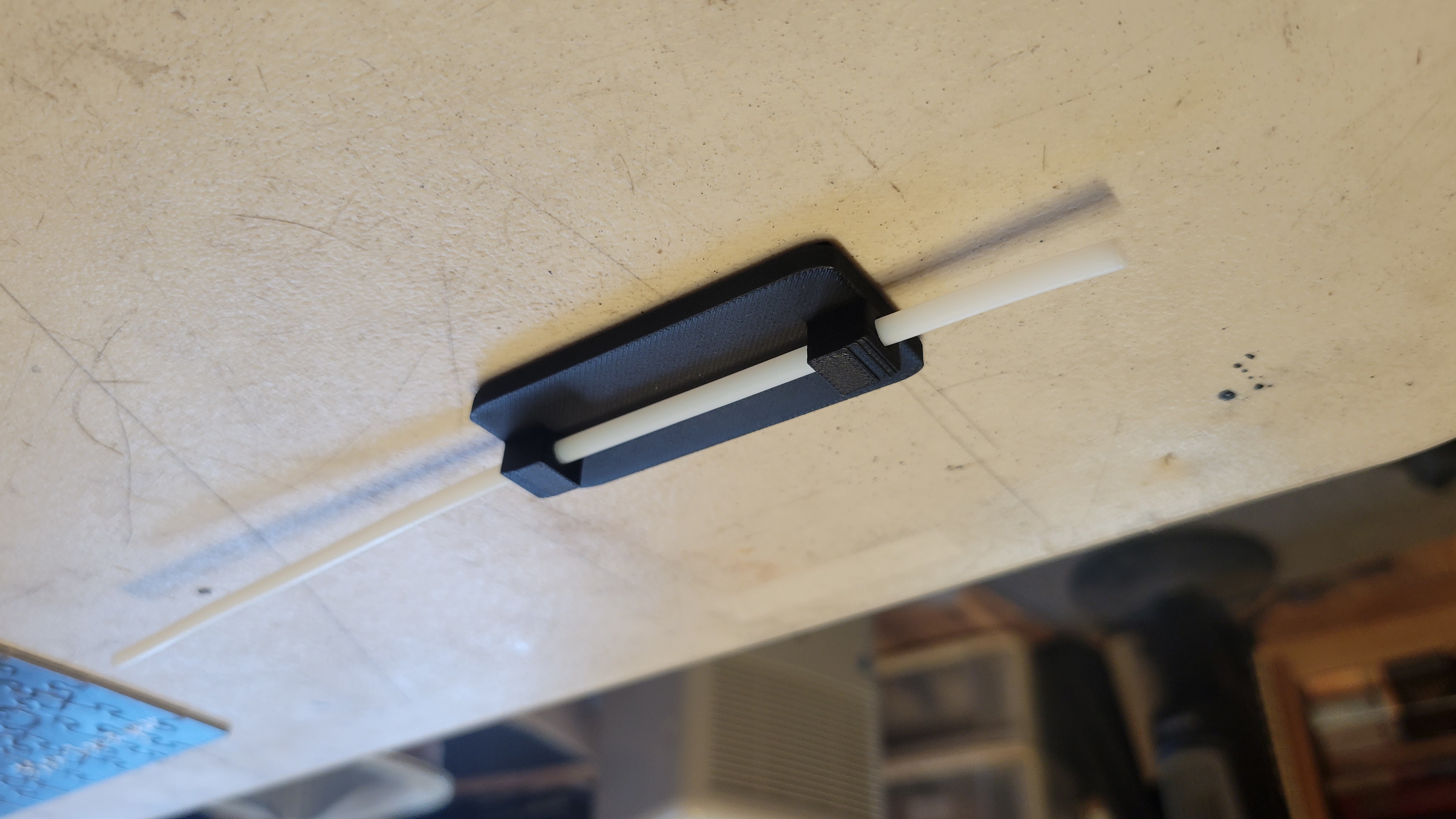 Filament tube holder by gill4321 | Download free STL model | Printables.com